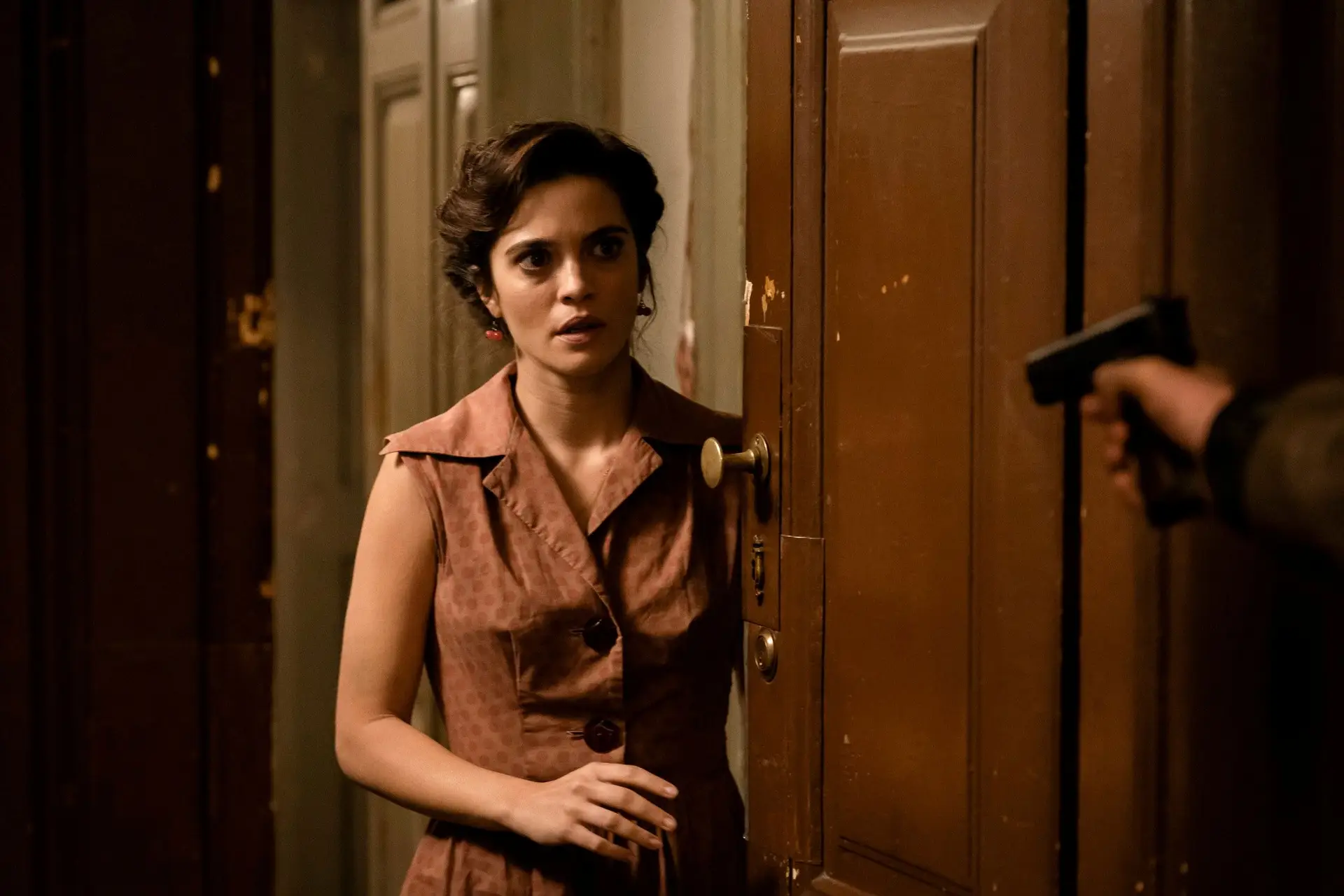 Série alemã “Das Boot” escolheu Joana Ribeiro para abordar a ...