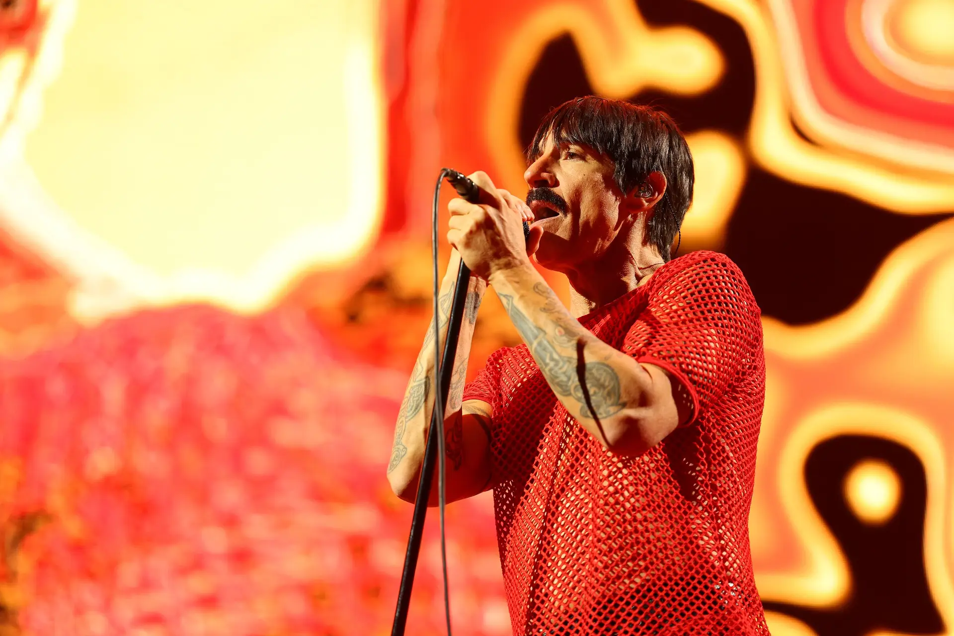 Anthony Kiedis Vocalista Dos Red Hot Chili Peppers Não Se Considera Músico A Banda Deveria