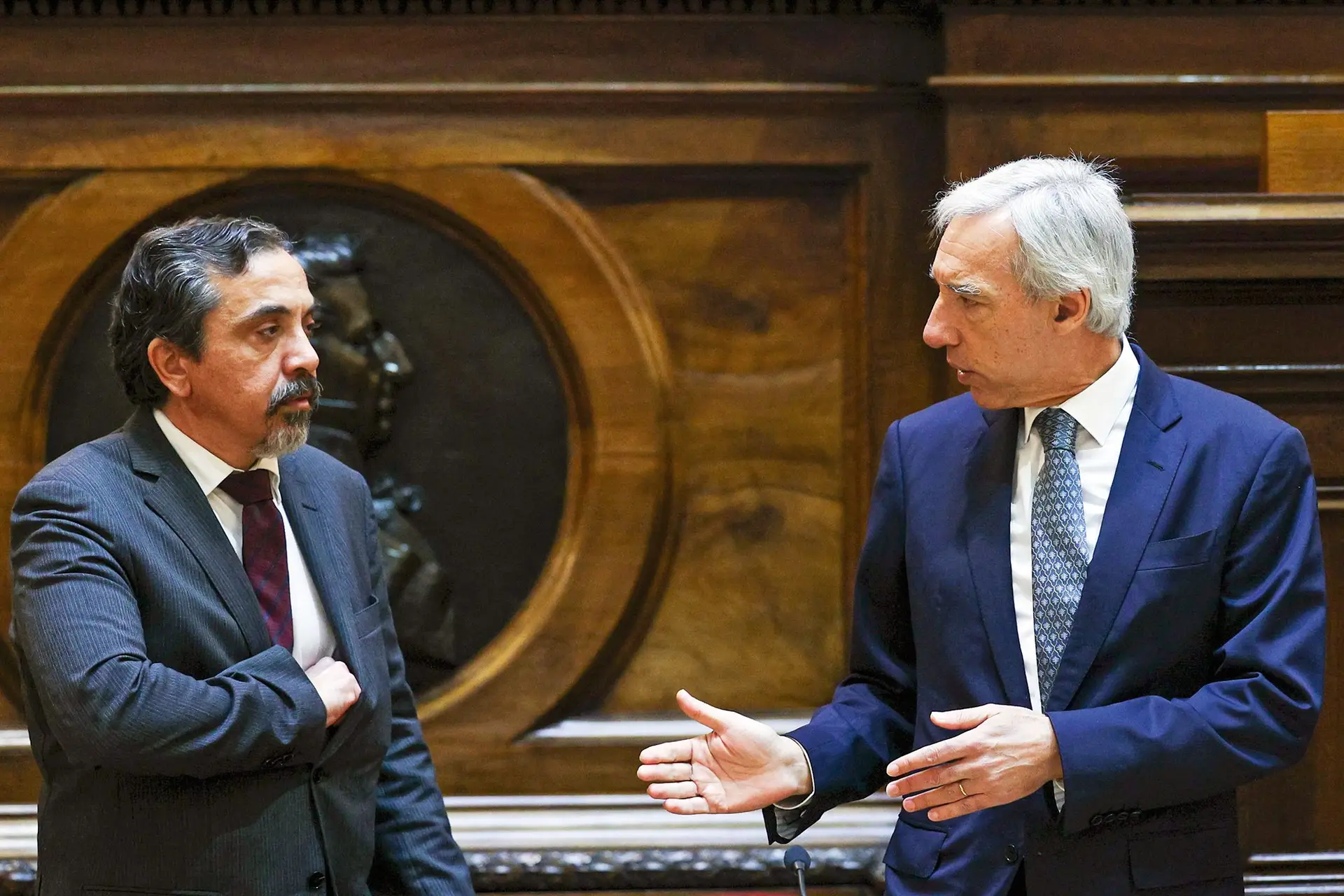 Marco Capitão começou a dar assessoria à Defesa antes de assinar o ...