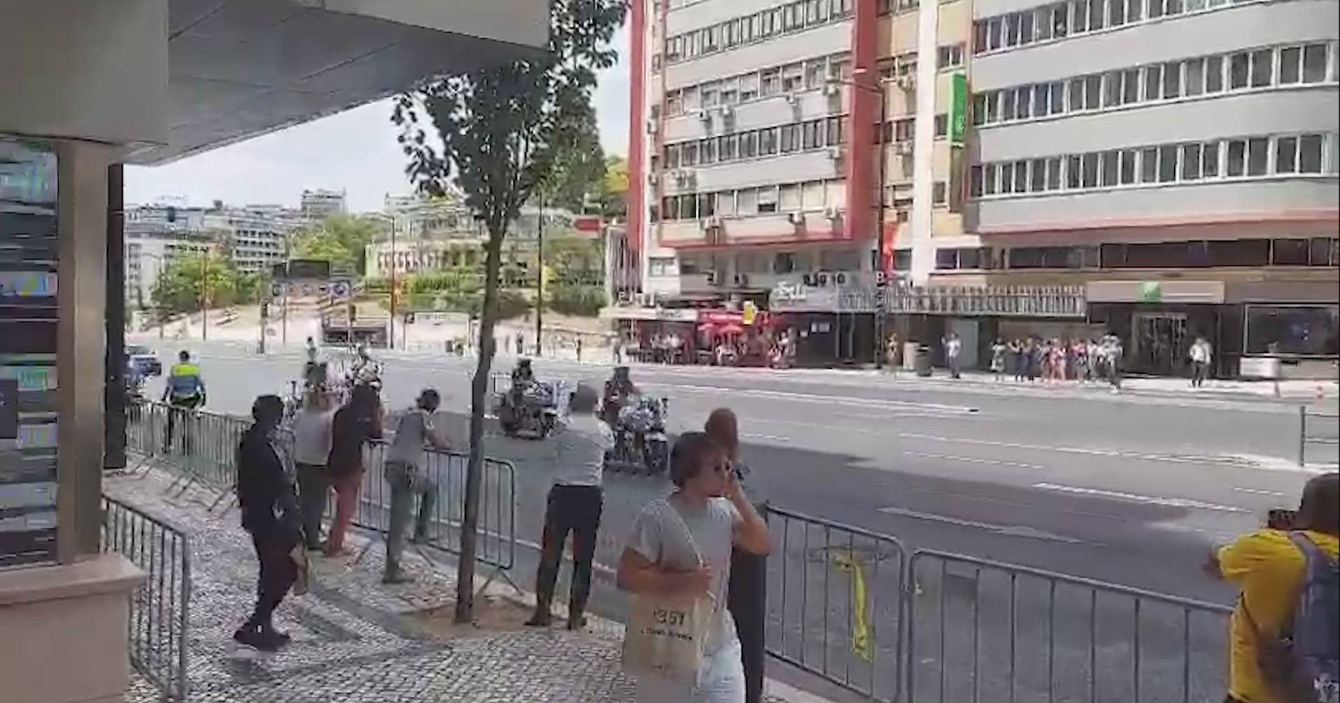 Sequence-01.mp4 - Expresso