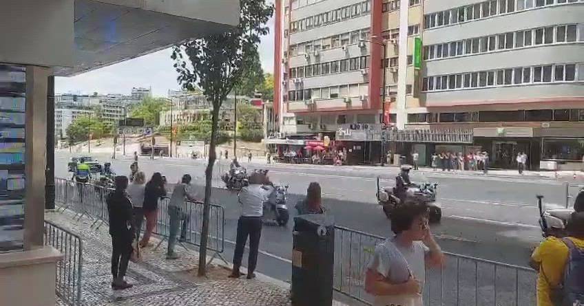 Sequence-02.mp4 - Expresso