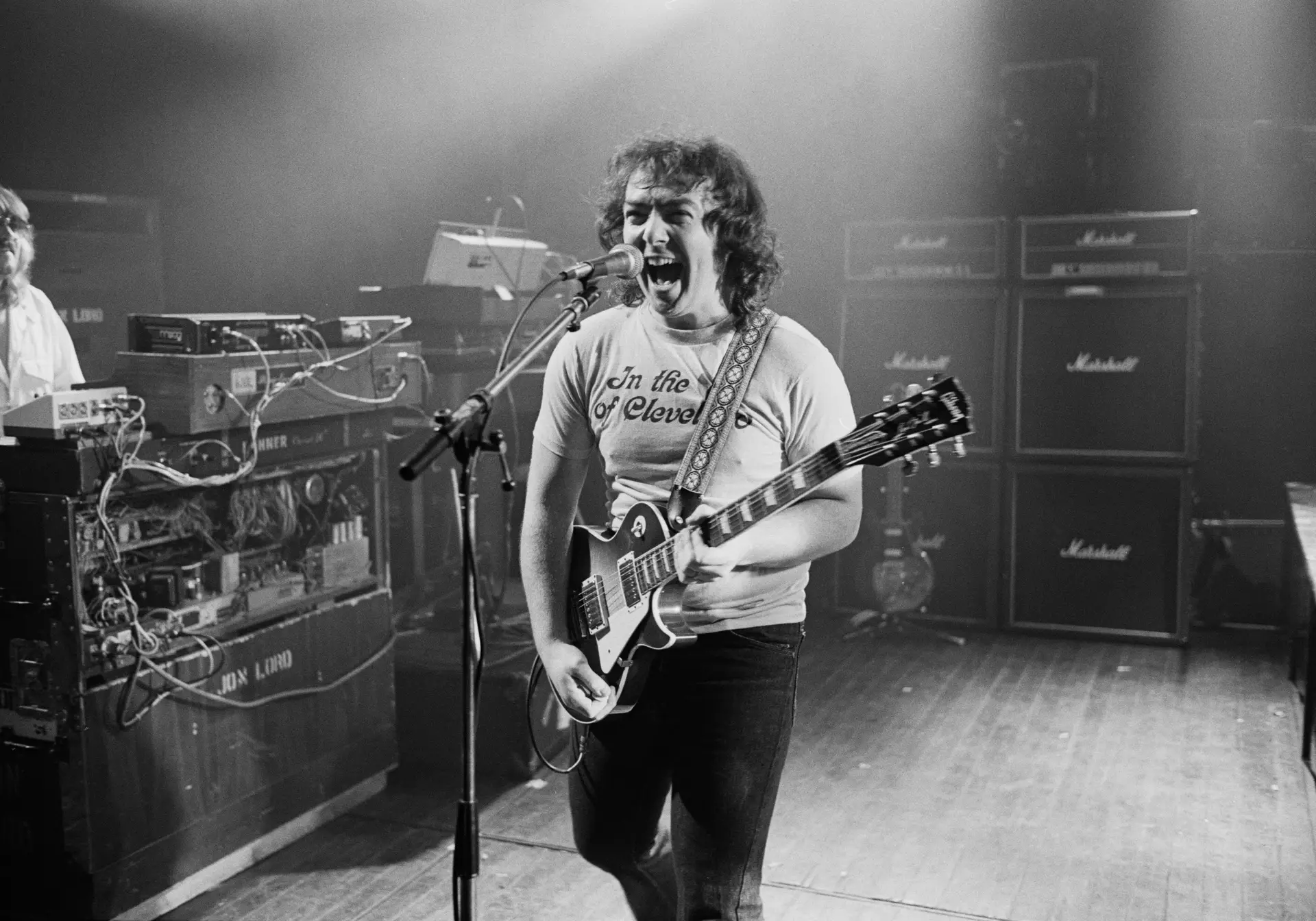 Morreu Bernie Marsden, guitarrista dos Whitesnake - Expresso