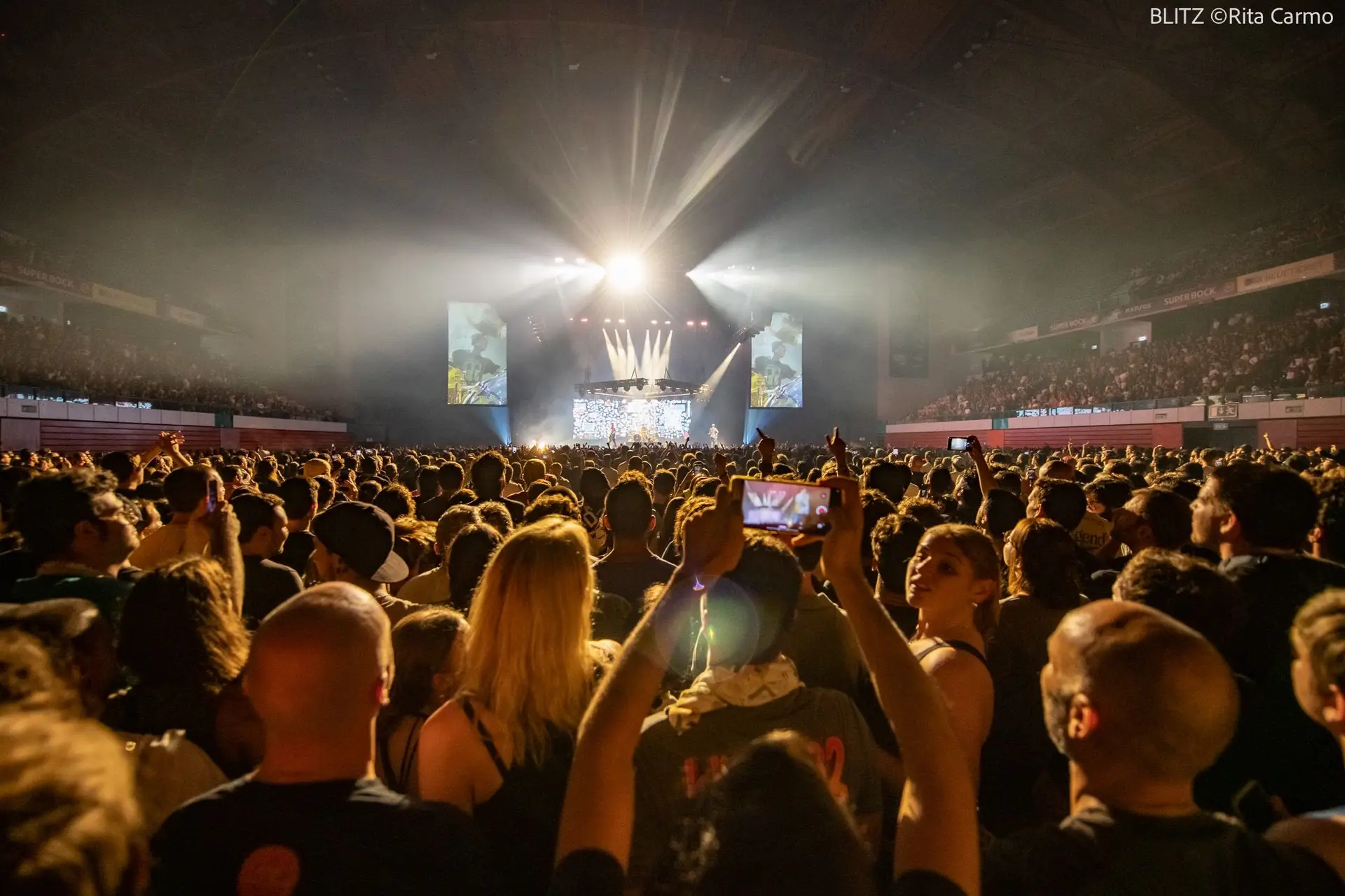 A partir de quinta-feira, Altice Arena volta a ser MEO Arena, com nova ...