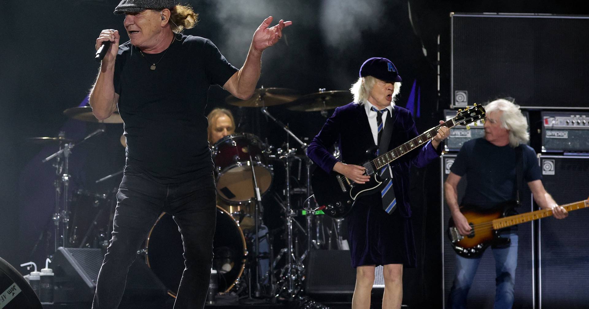 AC/DC dão primeiro concerto em sete anos: veja os vídeos - Expresso