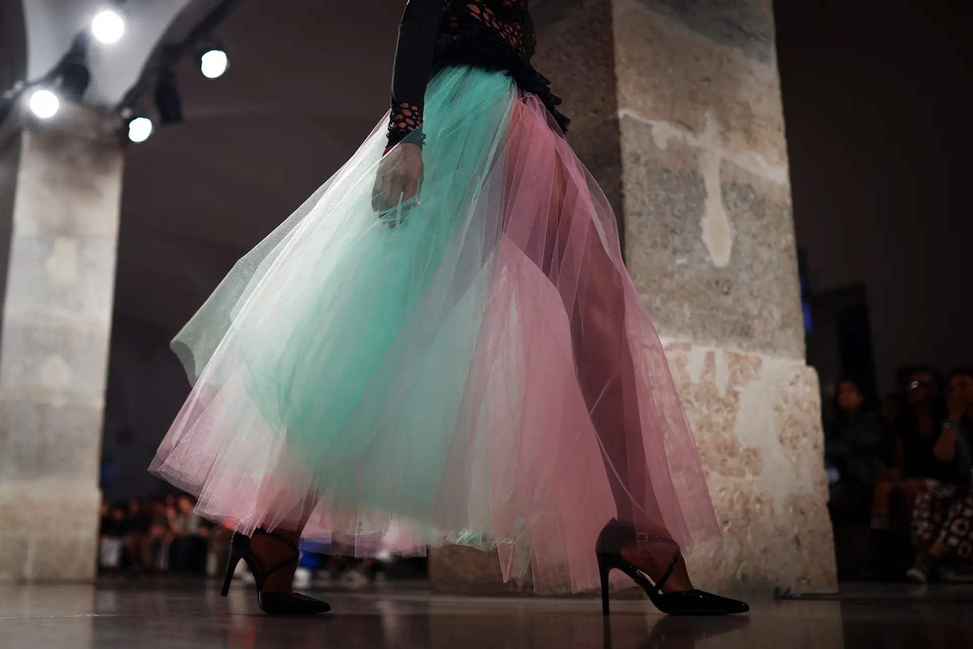 Portugal Fashion regressa ao Porto com desfiles de designers nacionais ...