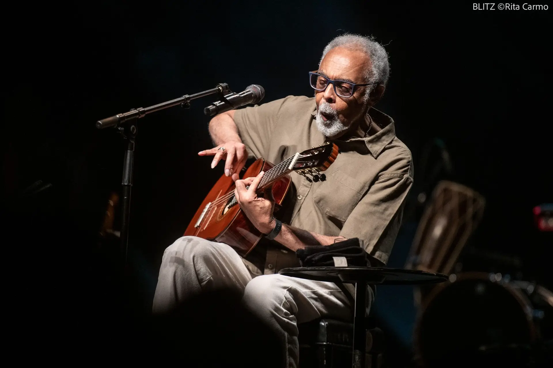 Gilberto Gil no Coliseu de Lisboa: uma lição, um prazer e um abraço ...