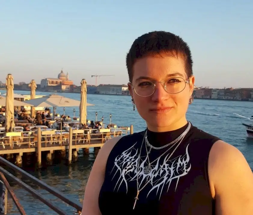 "O fascismo não acabou. Está em hibernação e pode ressurgir com novo ...