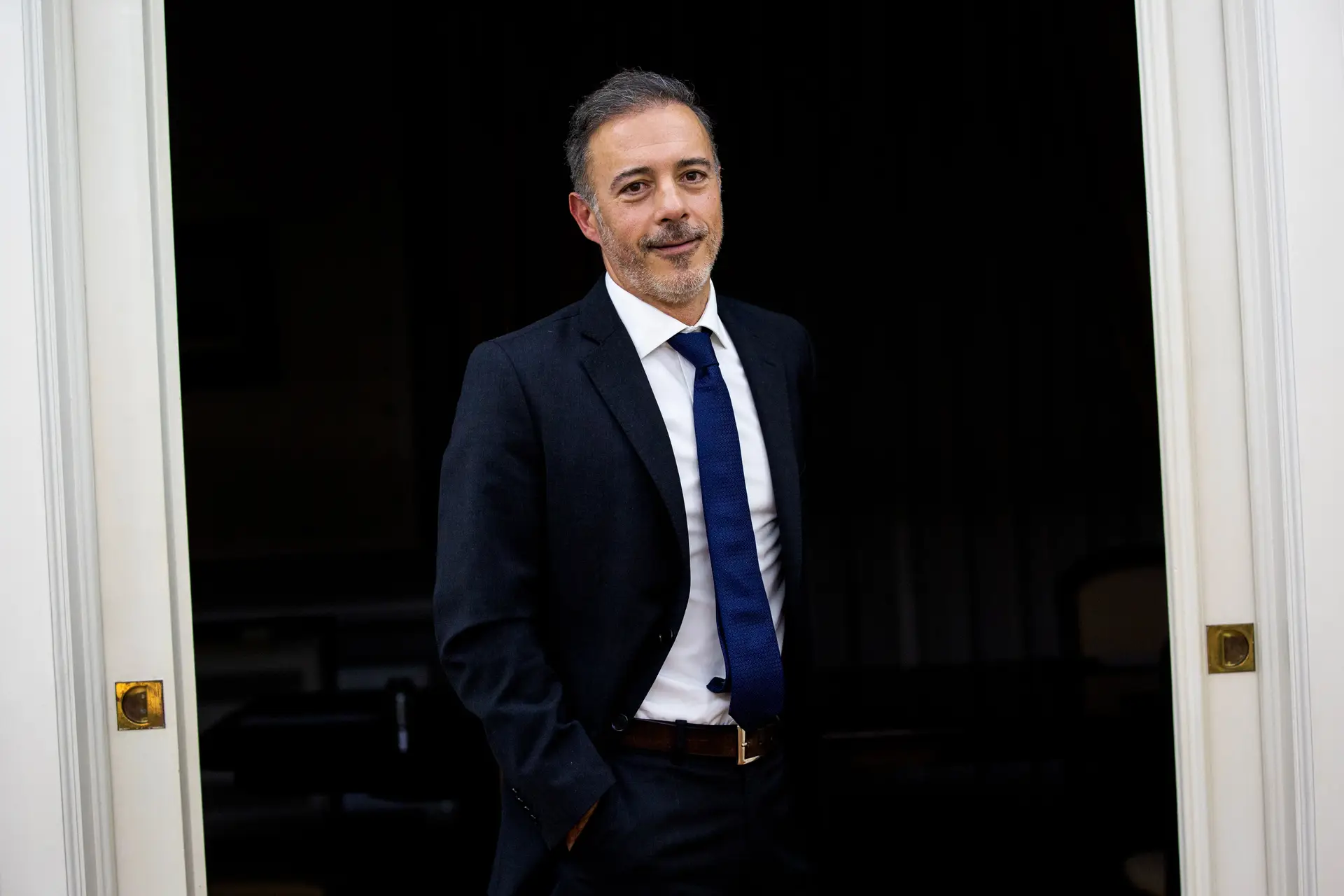 Referendo à eutanásia? “Deve sempre ponderar-se esta possibilidade ...