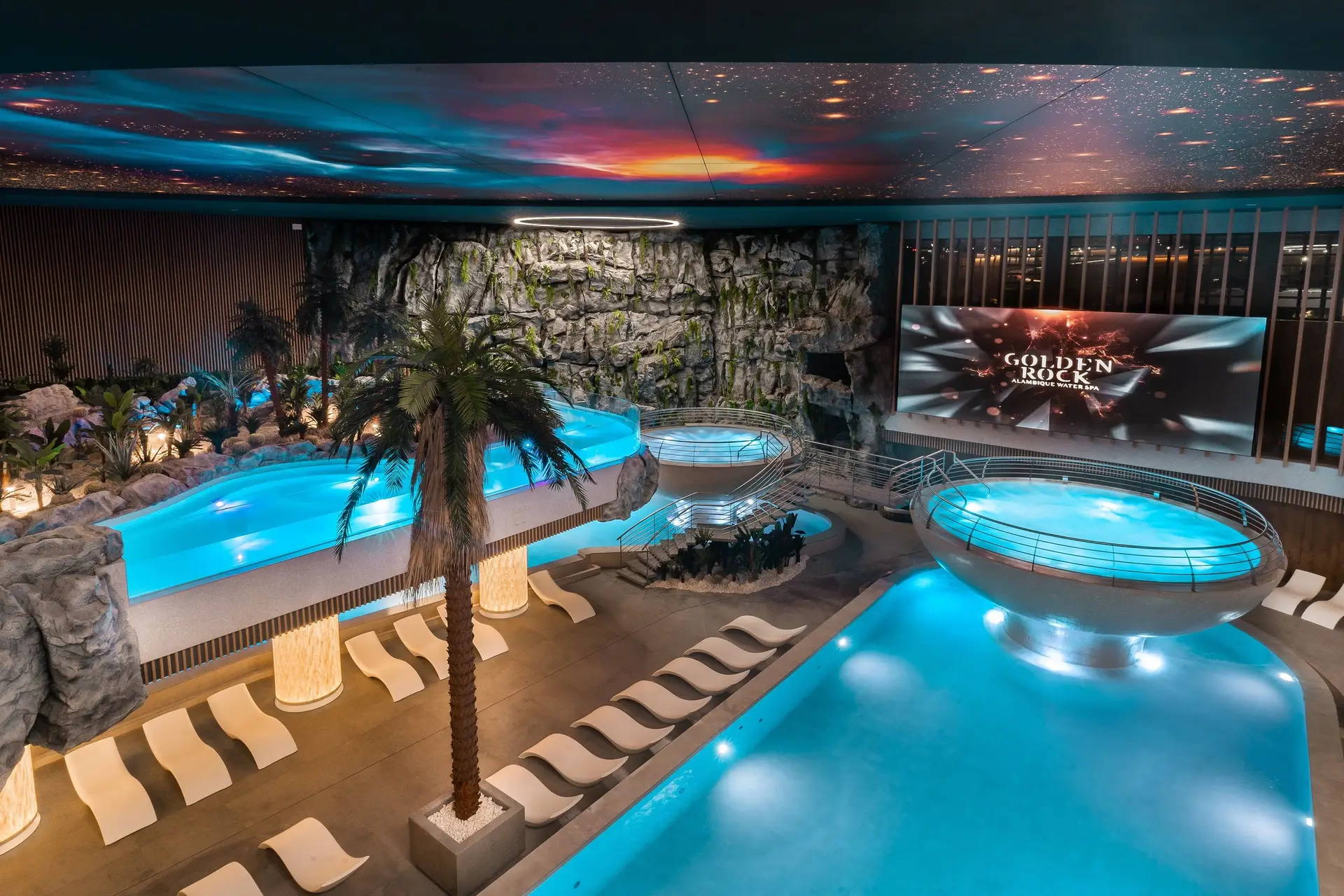 Com cascatas e jacuzzis suspensos, resort no Fundão inaugura o maior ...
