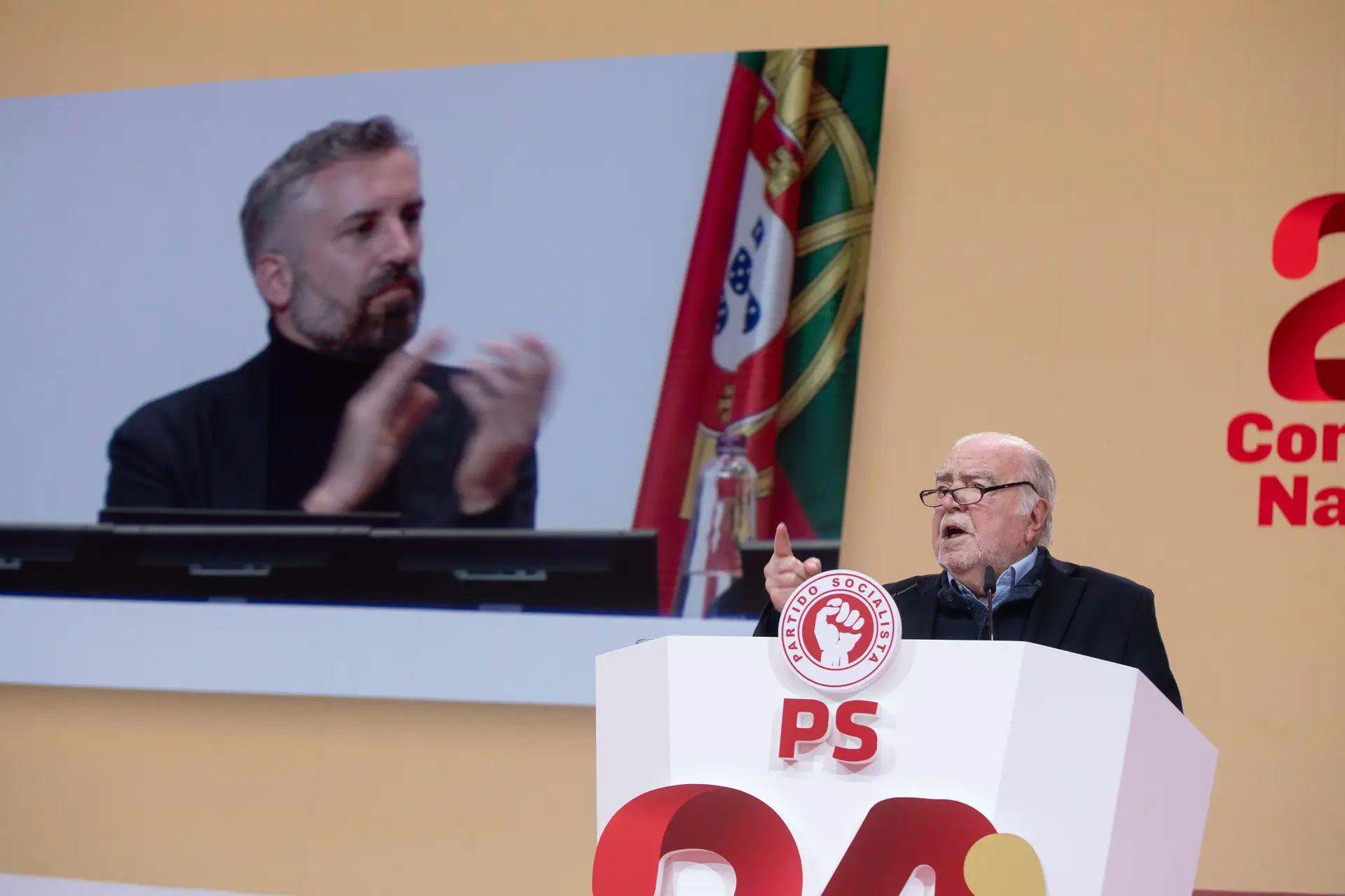 Ps Aposta Na Mesma Estratégia Da Maioria Absoluta A Colagem Do Psd Ao
