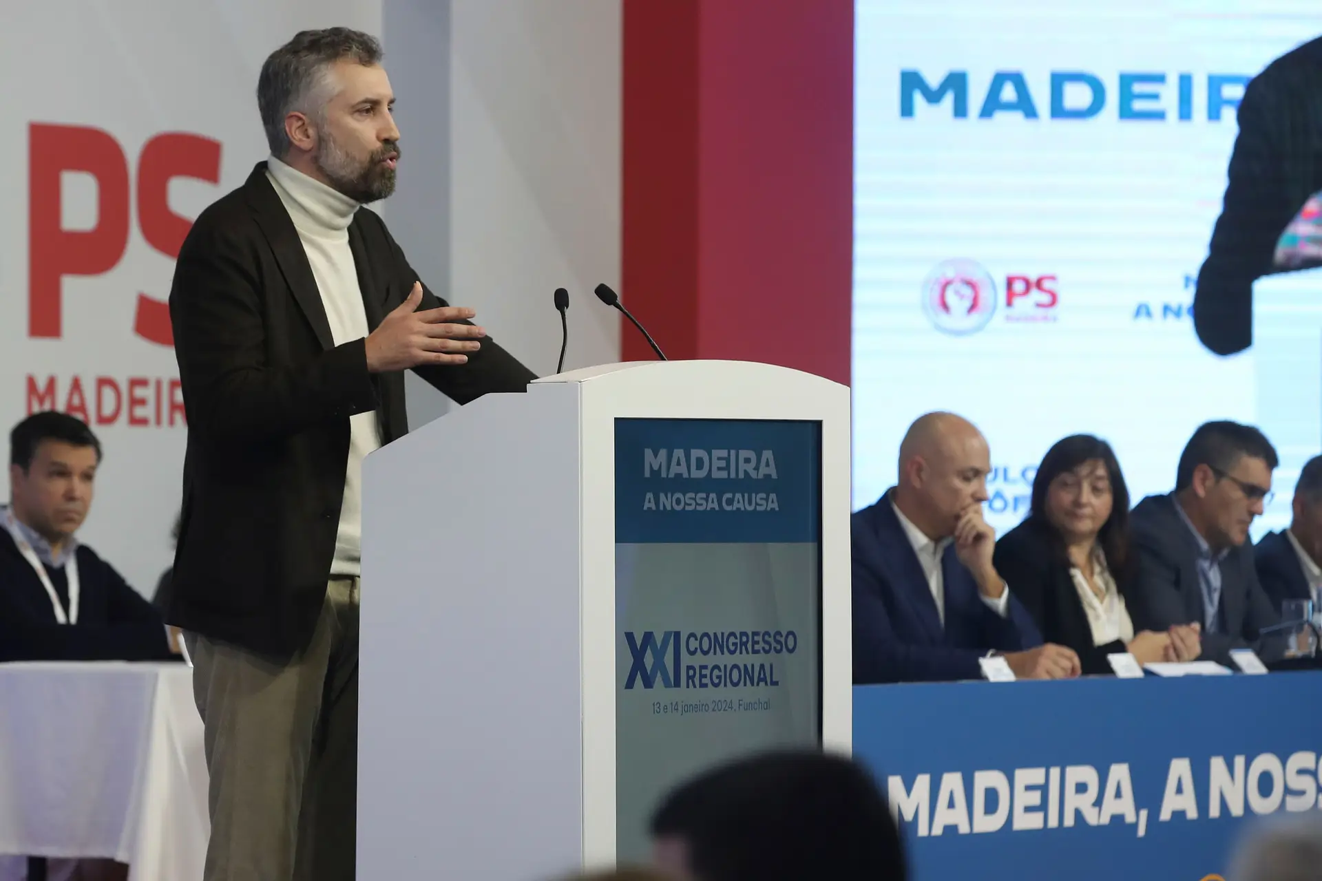 “Já não dá para ignorar. Isso acabou”: PS faz o combate ideológico, mas ...