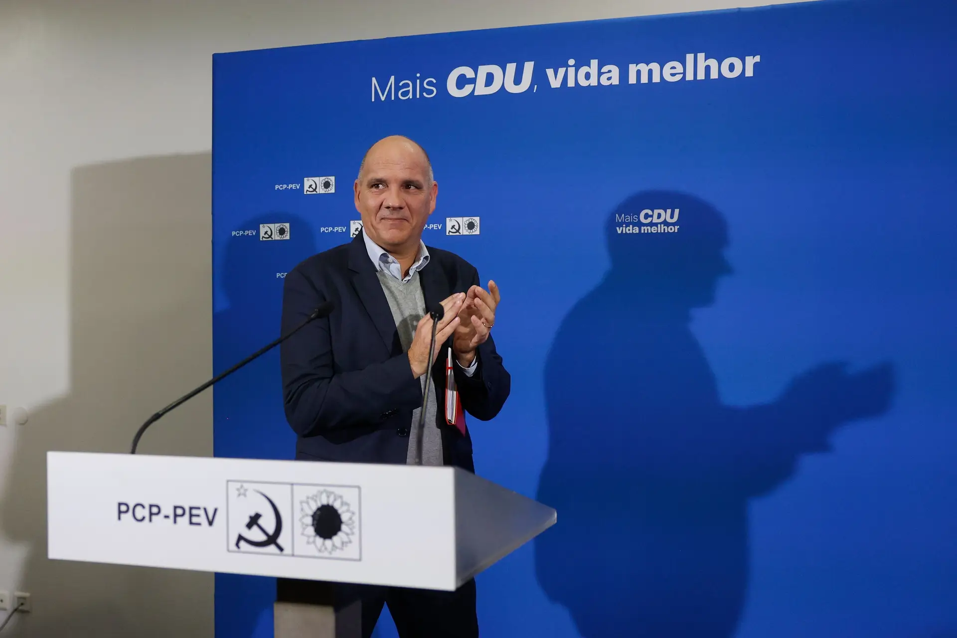 Paulo Raimundo também quer "grande limpeza" em Portugal, mas "sem ...