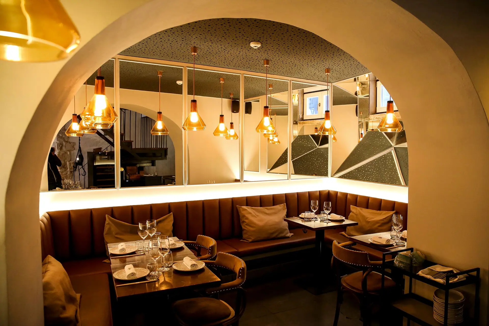 Mais mundo acima do Tejo - Expresso