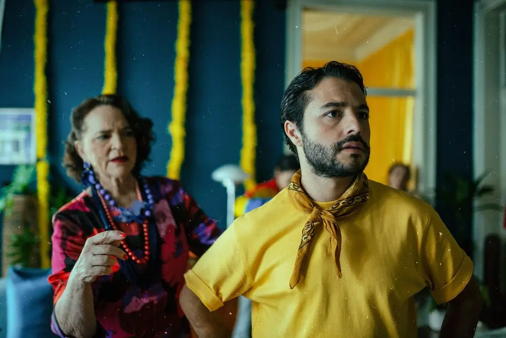 Disseram-lhe que tinha de "matar o eu apresentador para ser ator" e ...