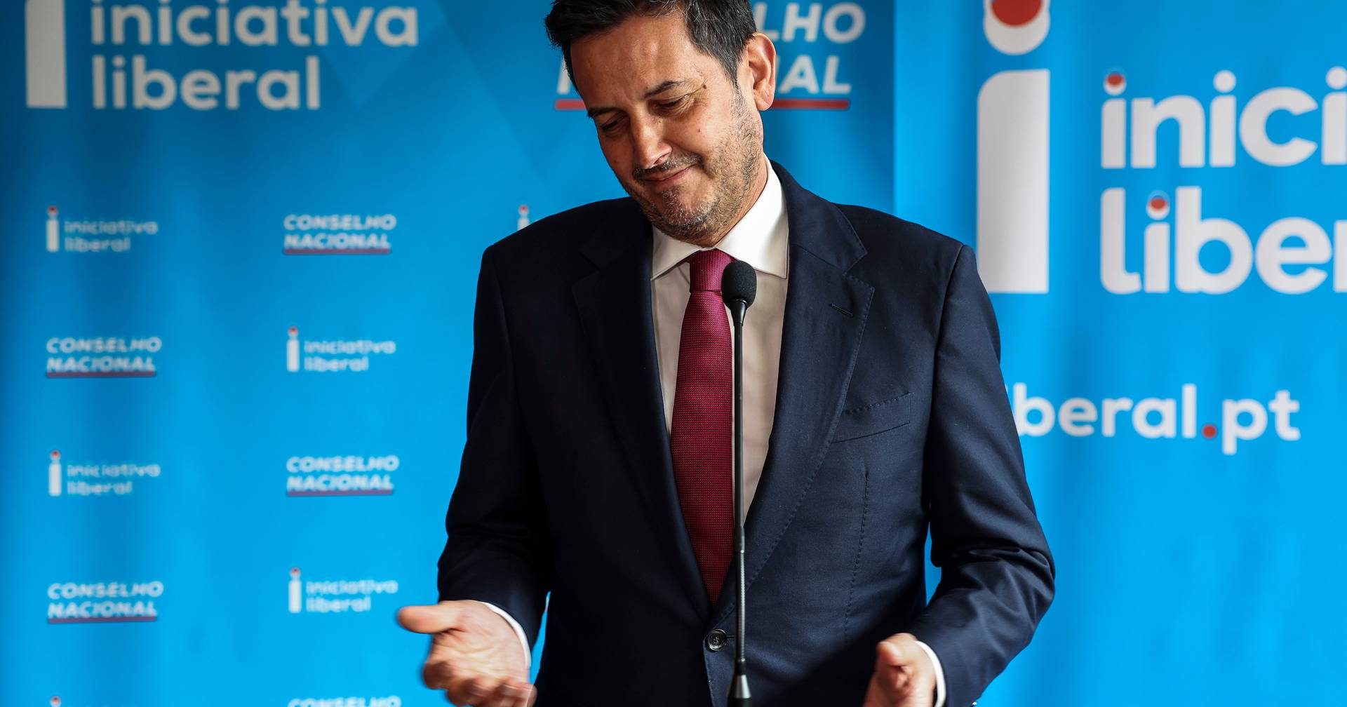 "Concorrência é sempre bem-vinda": Rui Rocha responde a manifesto de ...