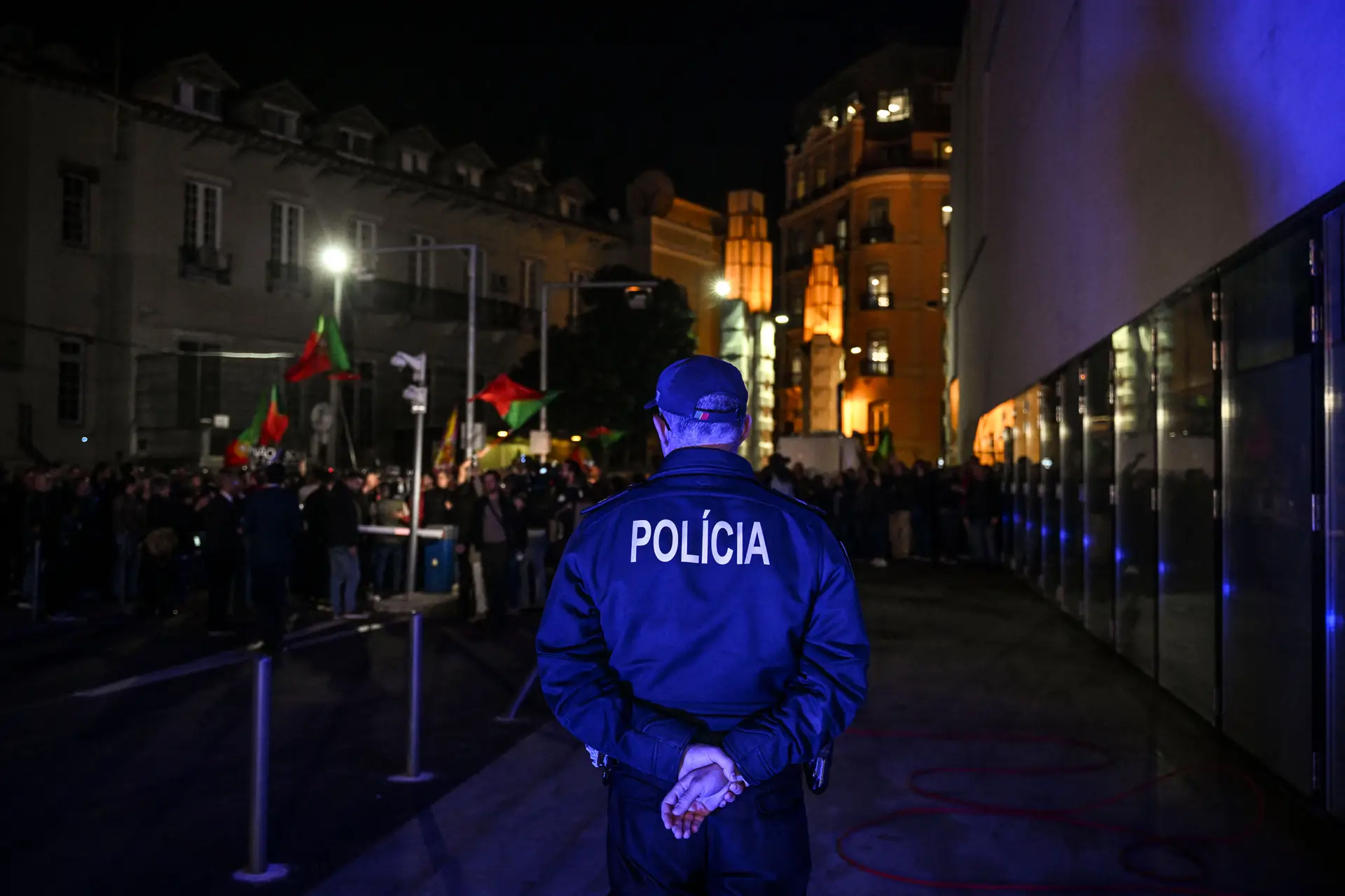Polícias Só Saem Do Mai A Sorrir Se O Aumento Do Subsídio De Risco For
