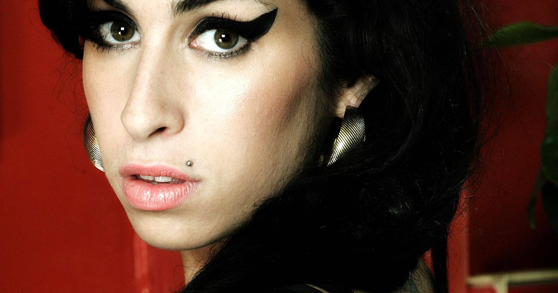 Toda a história de Amy Winehouse: vida trágica, grande música, a ...