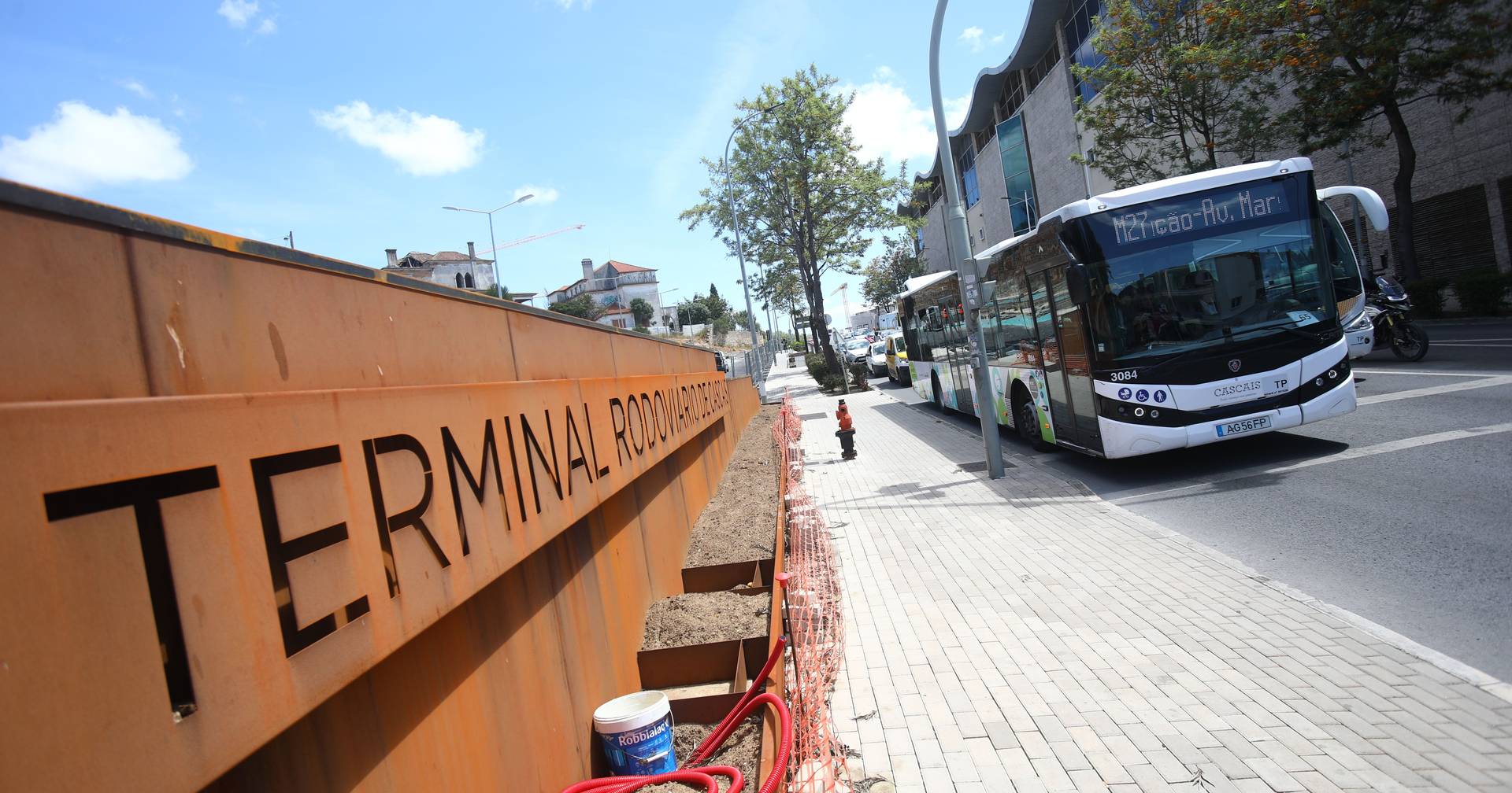 Novo terminal de autocarros de Cascais inaugurado a 30 de junho - Expresso
