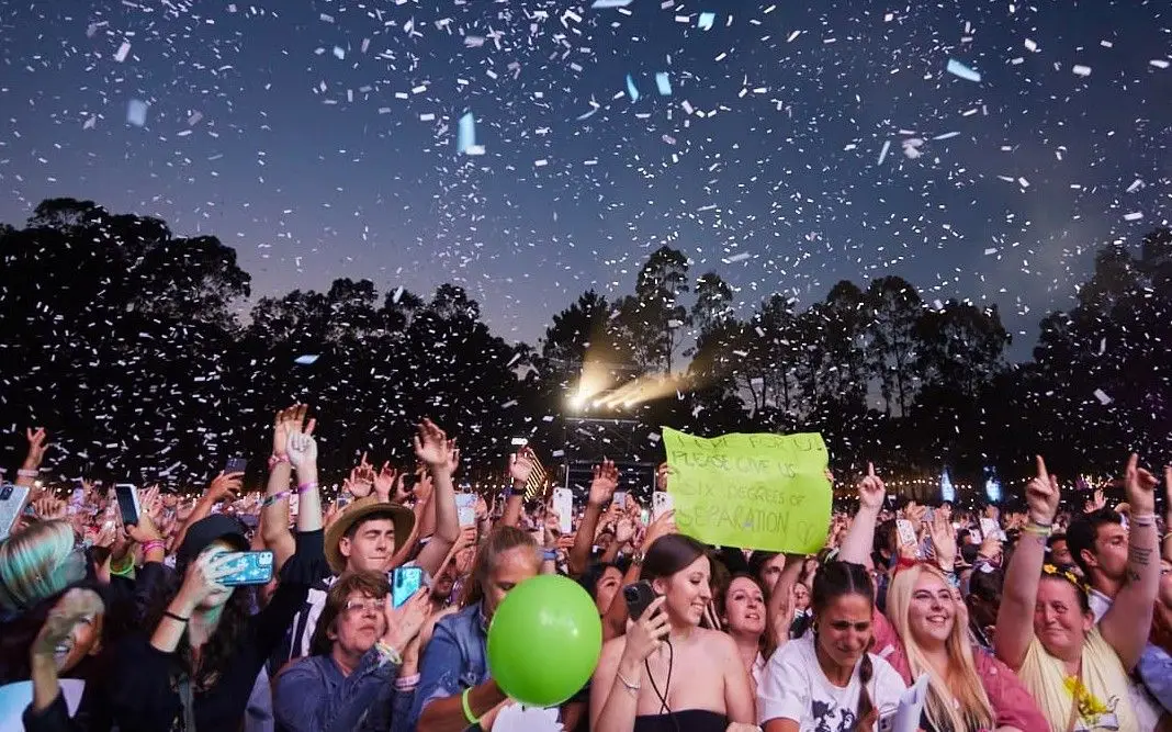 Guia completo do Meo Marés Vivas: horários dos 5 palcos, bilhetes ...