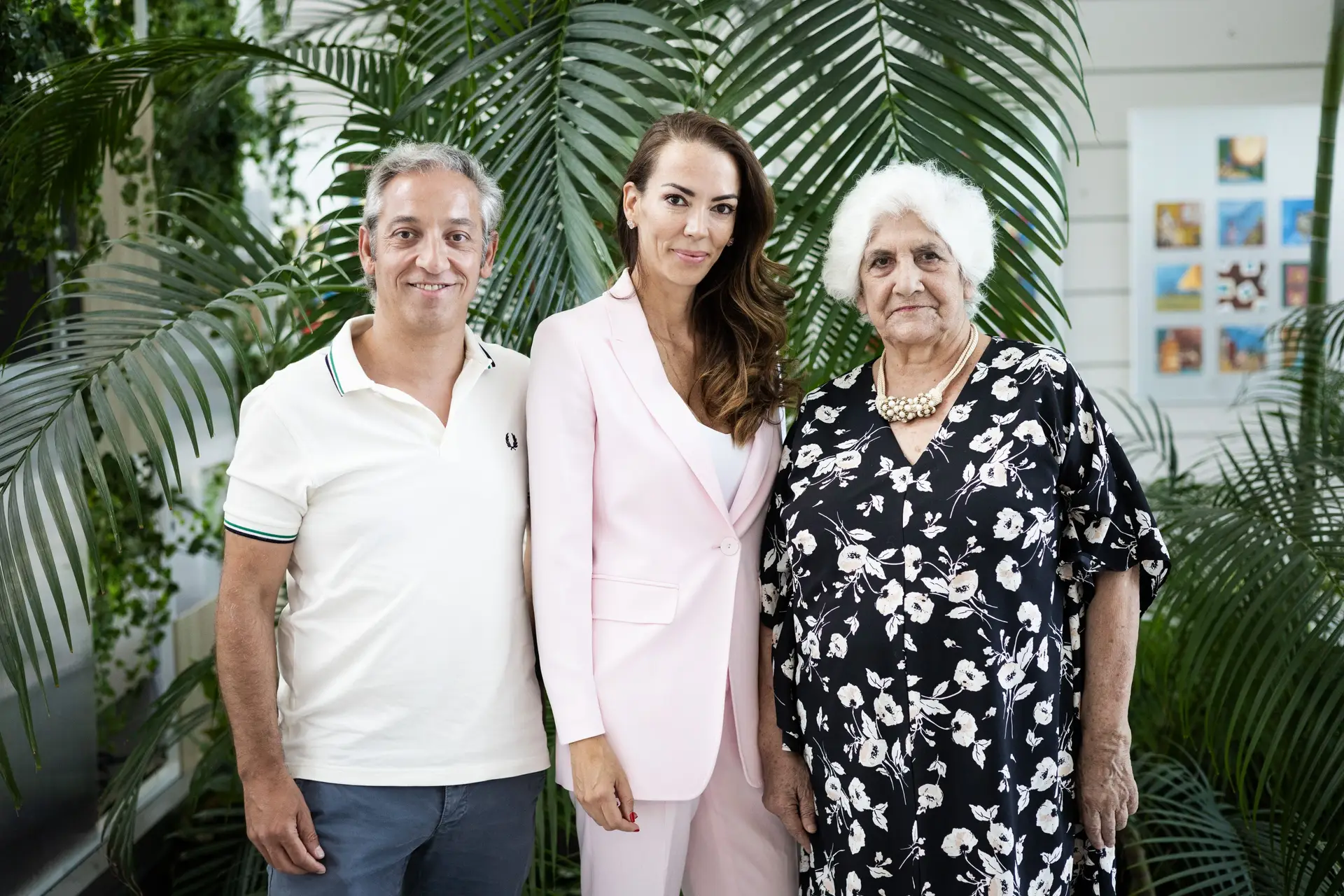 “Gases ou mau hálito indicam um intestino inchado. É aí que as hormonas ...