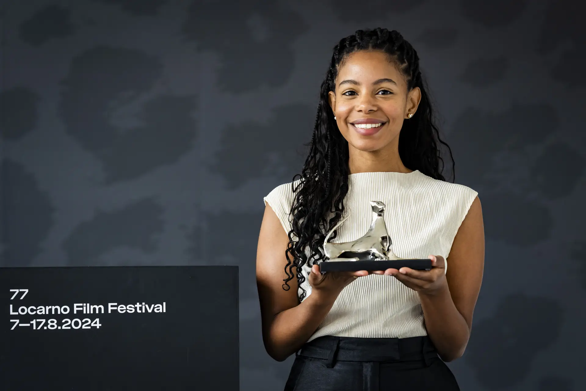 Denise Fernandes premiada em Locarno por “Hanami”, a sua longa-metragem de estreia - Expresso