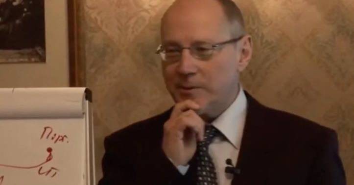 Oligarca russo encontrado morto em Moscovo depois de cair do 10.º andar ...