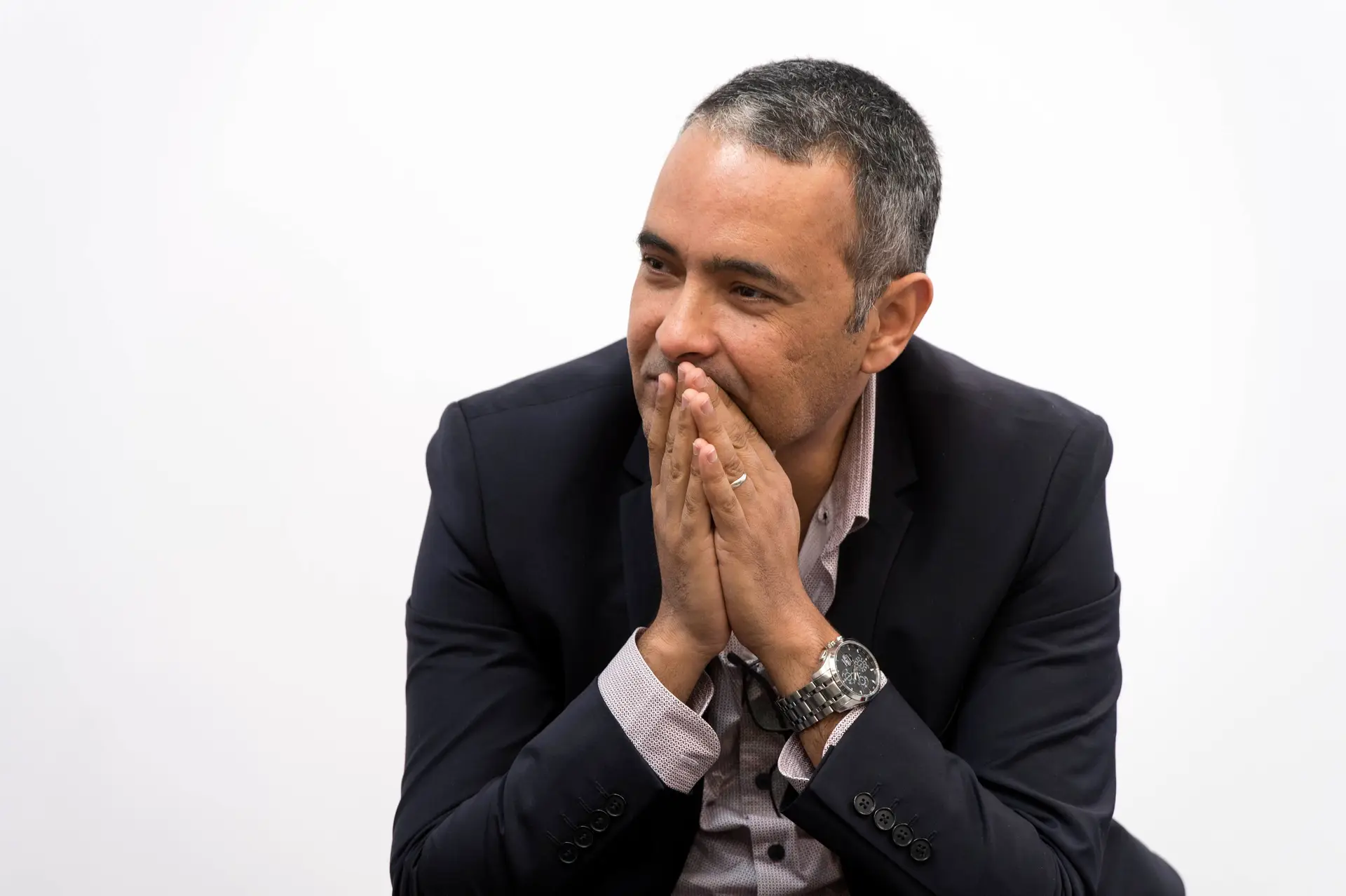 Kamel Daoud volta a vencer o Prémio Goncourt nove anos depois: romance ...