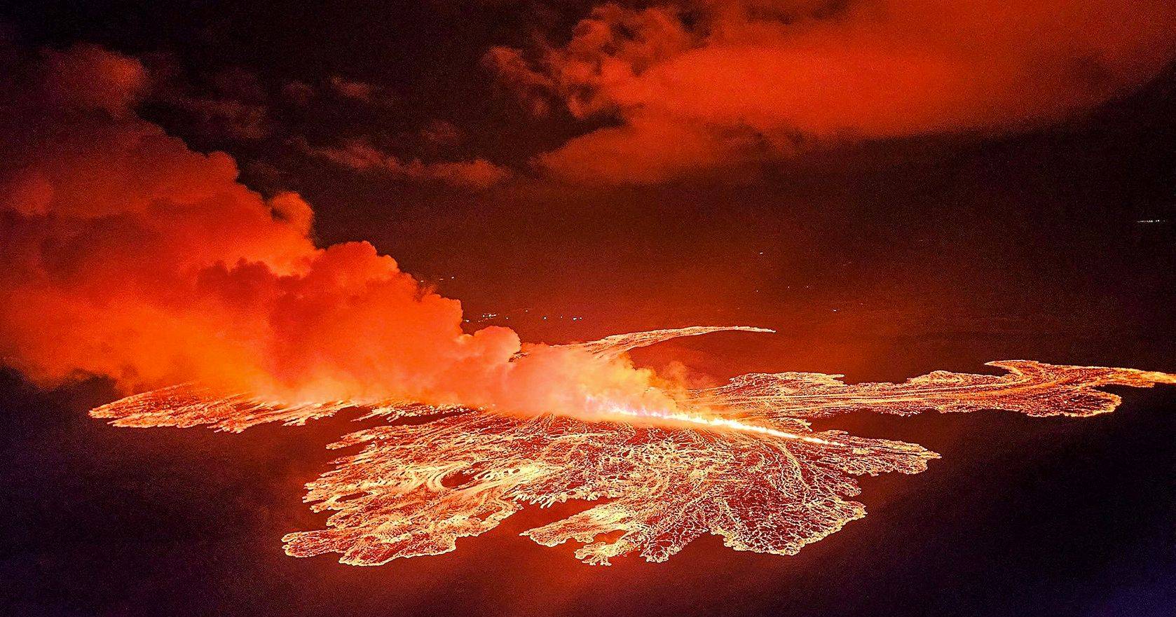 Mar de lava no sudoeste da Islândia - Expresso