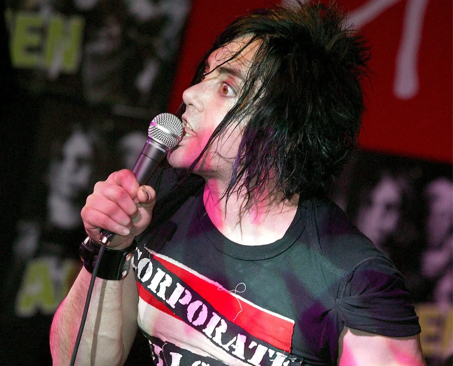 Morreu Casey Chaos, vocalista dos Amen - Expresso