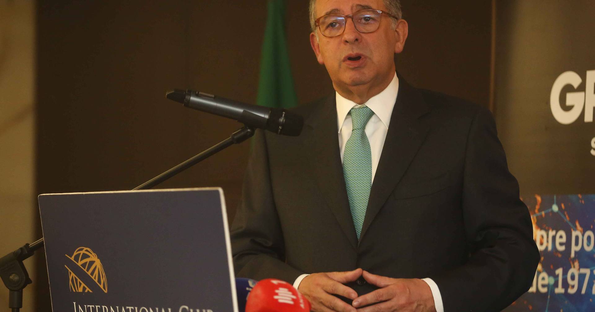 Inimigo Público: Tózé Seguro tem de ser apresentado aos eleitores como ...