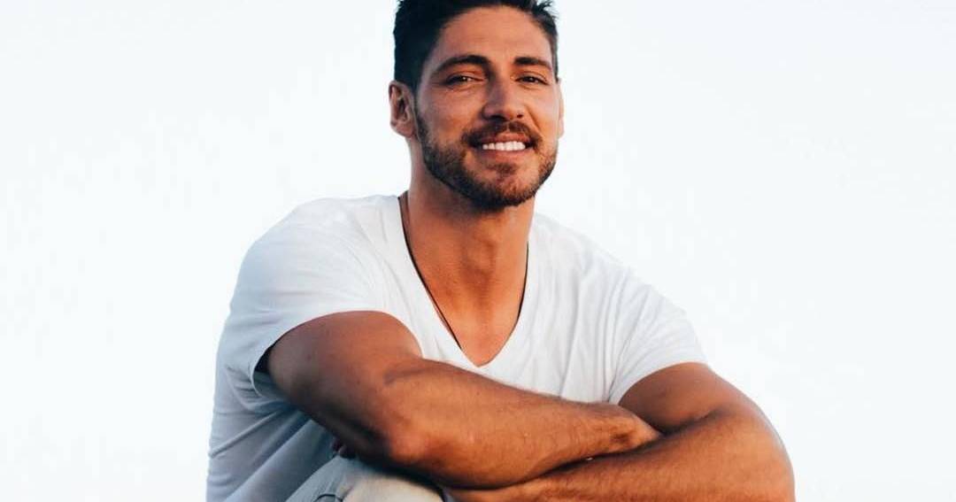 Ator Ângelo Rodrigues está em coma, devido a uma pneumonia - Expresso