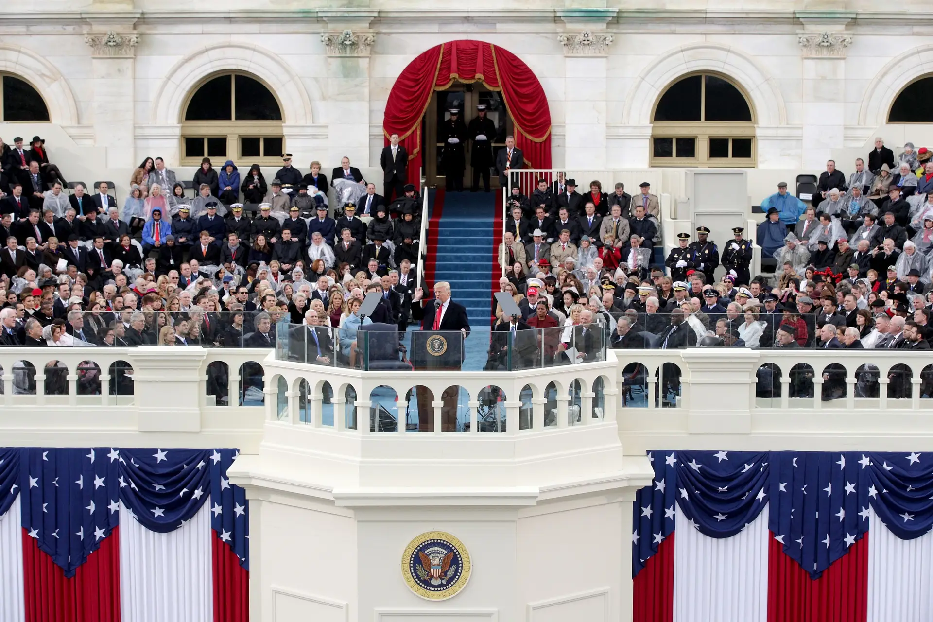 Donald Trump Toma Posse Como Presidente Dos Estados Unidos O Que