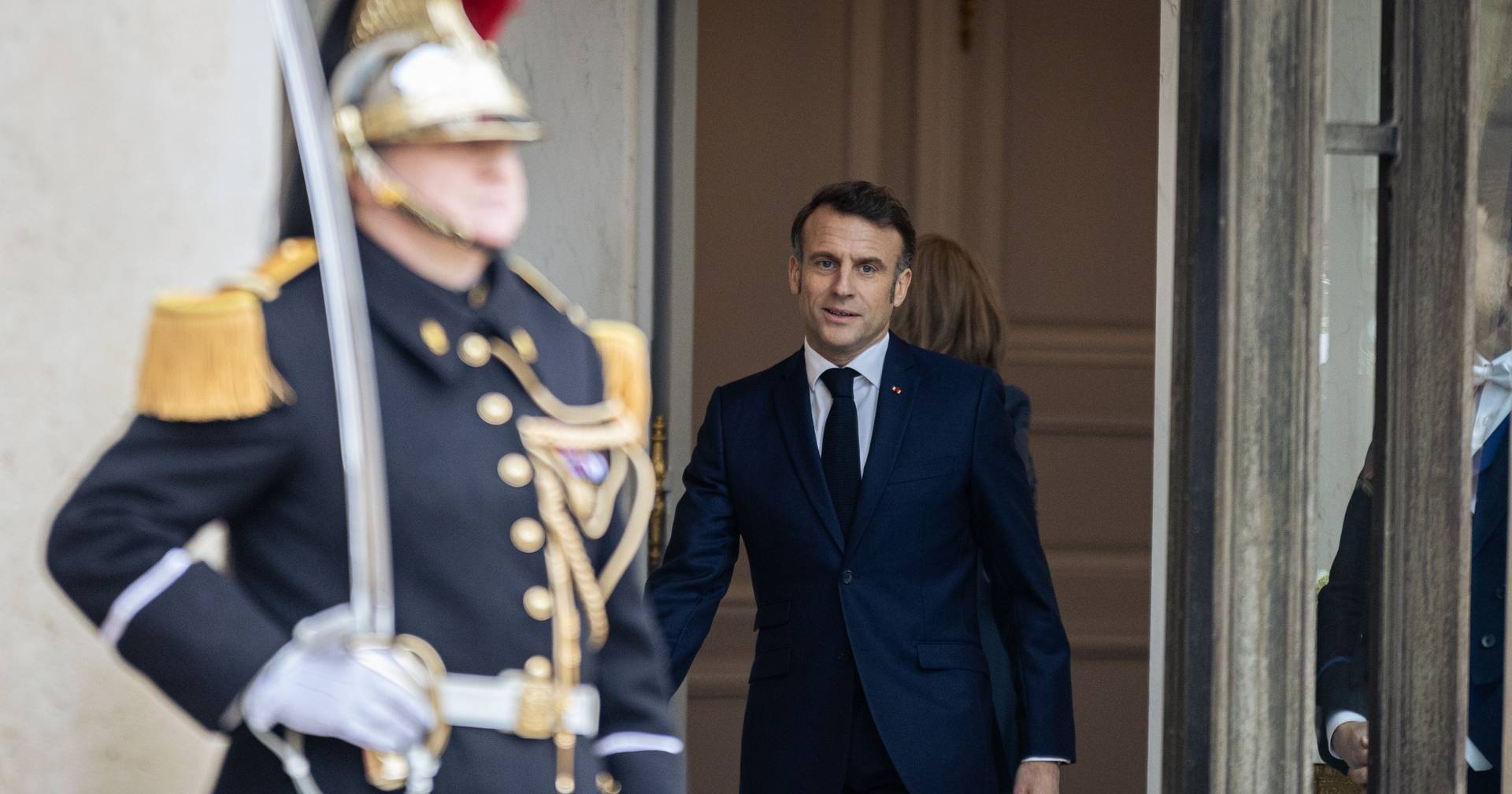 Alemanha: Macron saúda Merz pela vitória e quer trabalhar com novo ...