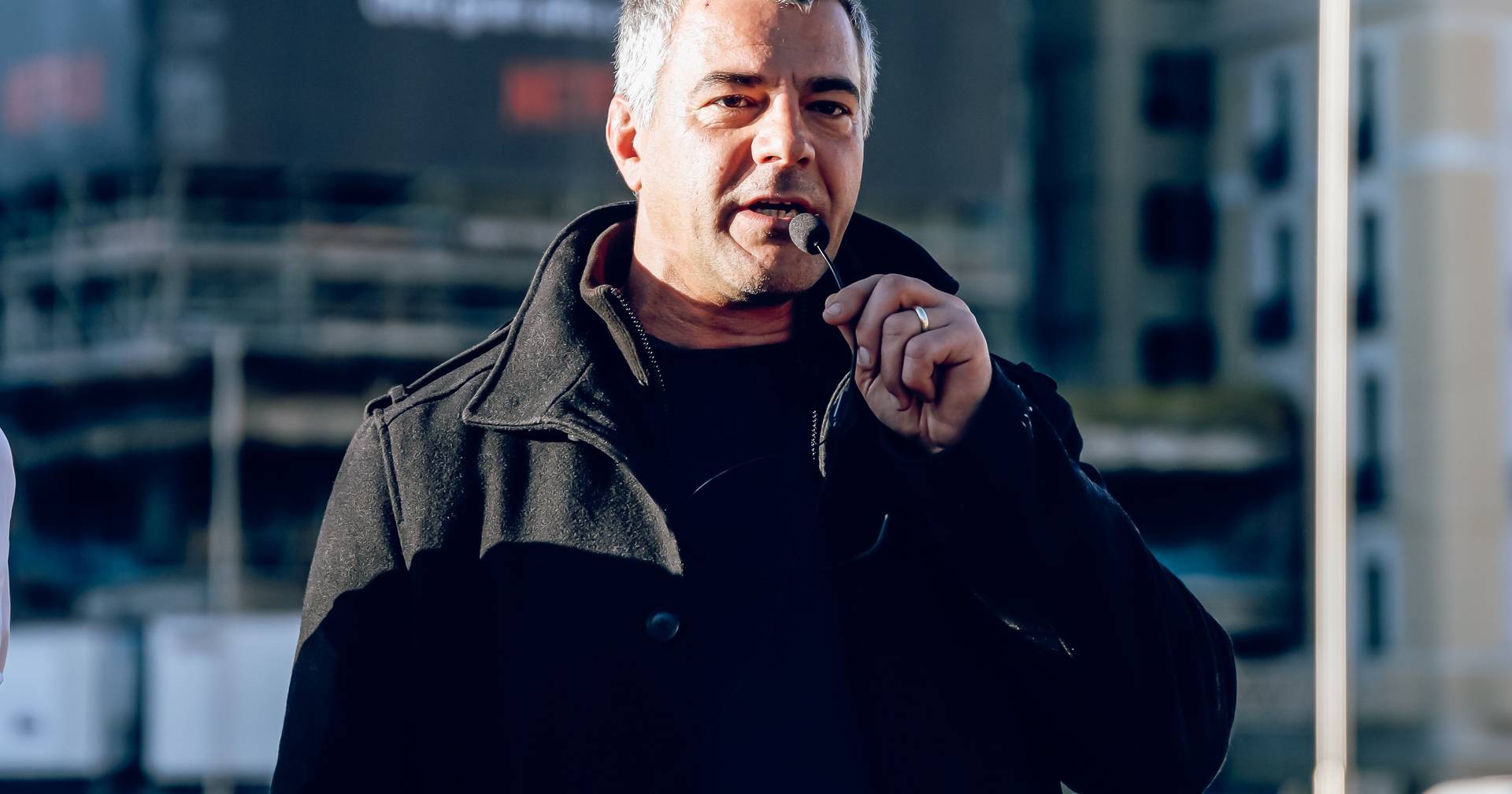 Ex-juiz Rui Fonseca e Castro vai ter de entregar o filho menor à mãe: decisão do Tribunal de ...