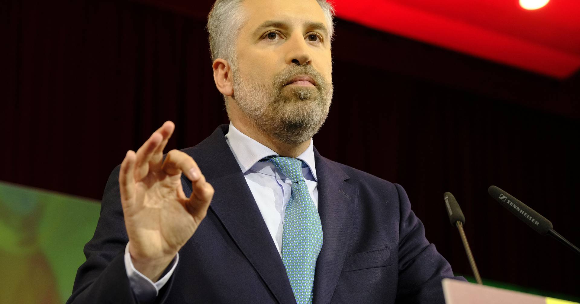 Pedro Nuno responde a Montenegro: custo das medidas do PS é ...