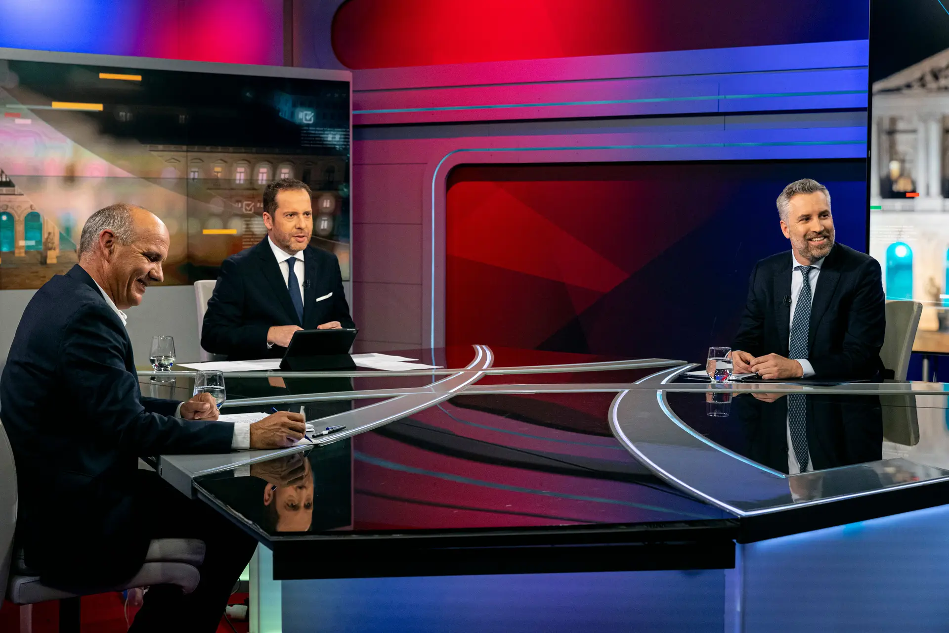 Paulo Raimundo sempre ao ataque insiste em encostar Pedro Nuno Santos à ...