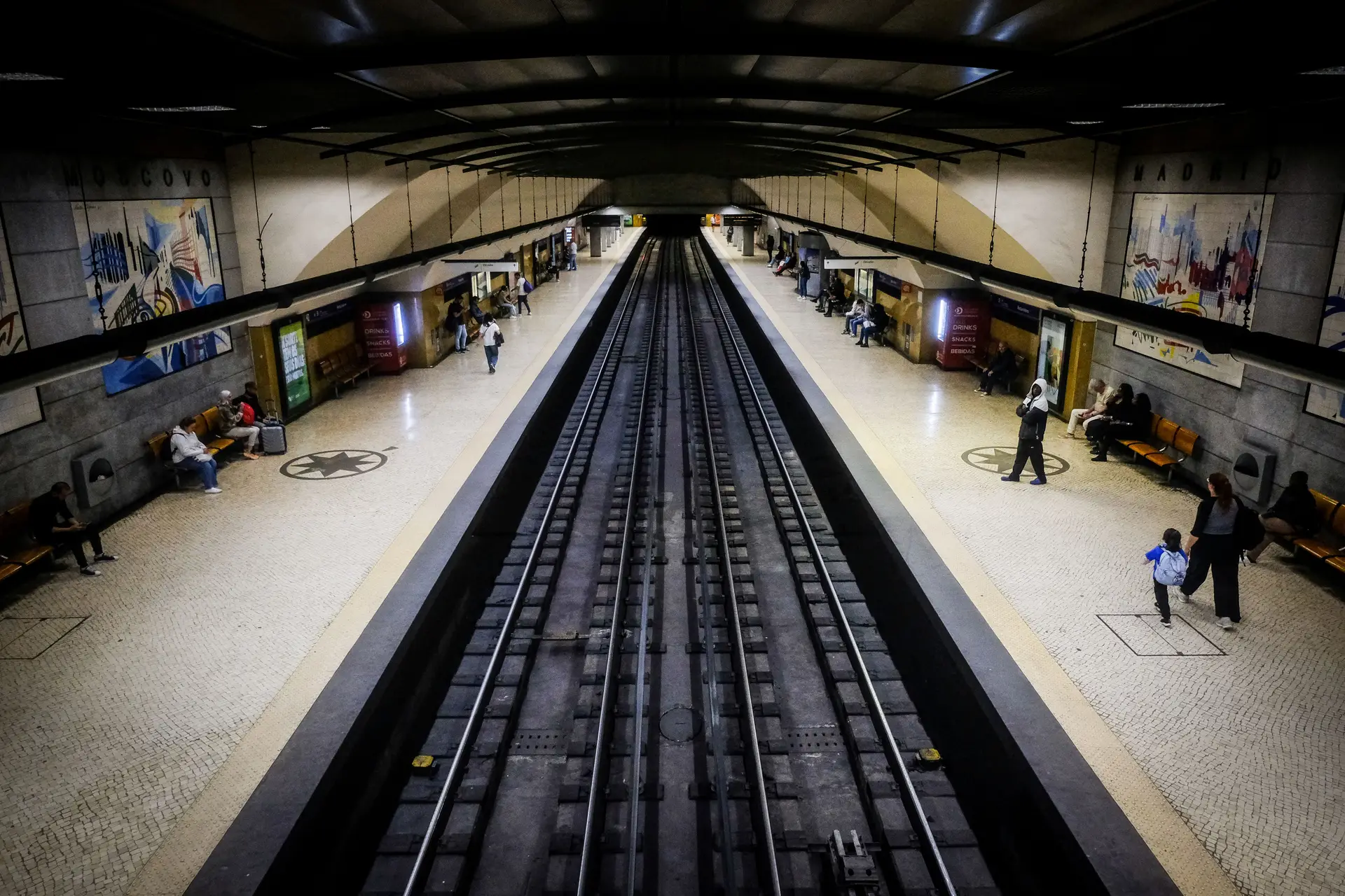 Metro de Lisboa retomou operação normal em toda à rede - Expresso