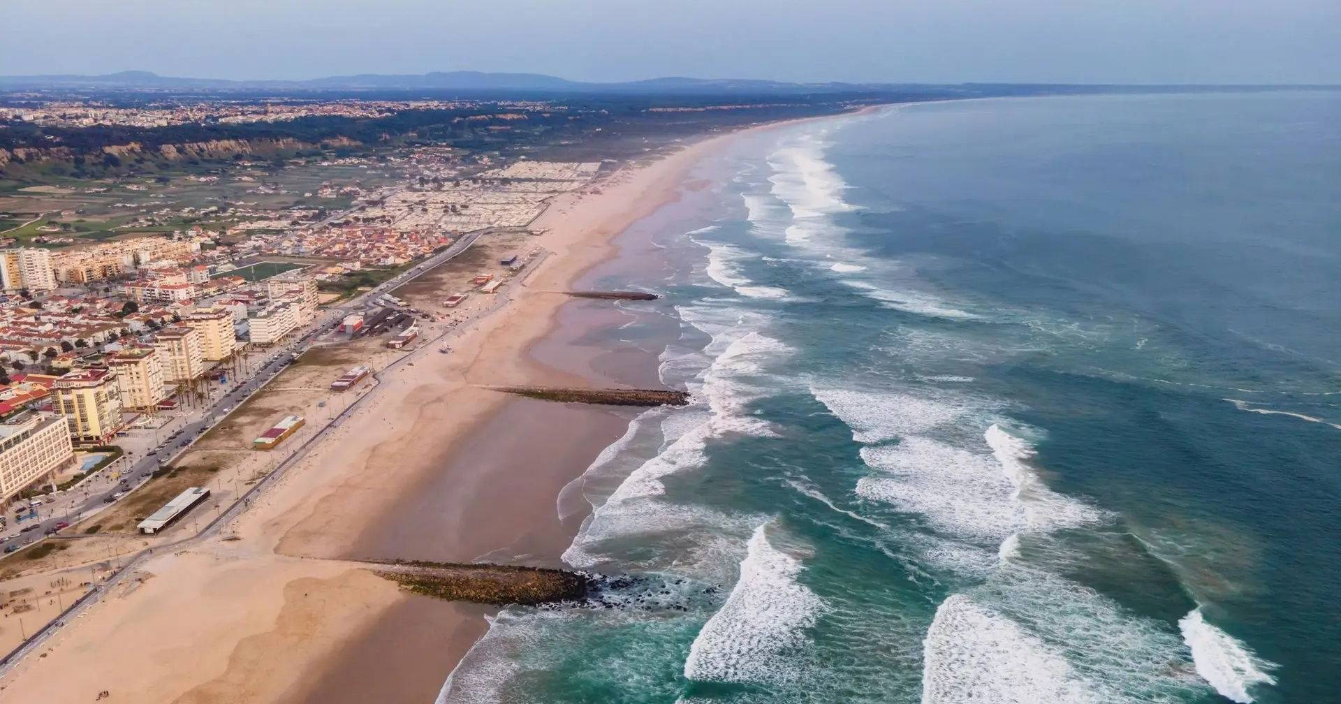 20 meses depois, acabou a obra de alargamento do IC20 que liga Almada à ...