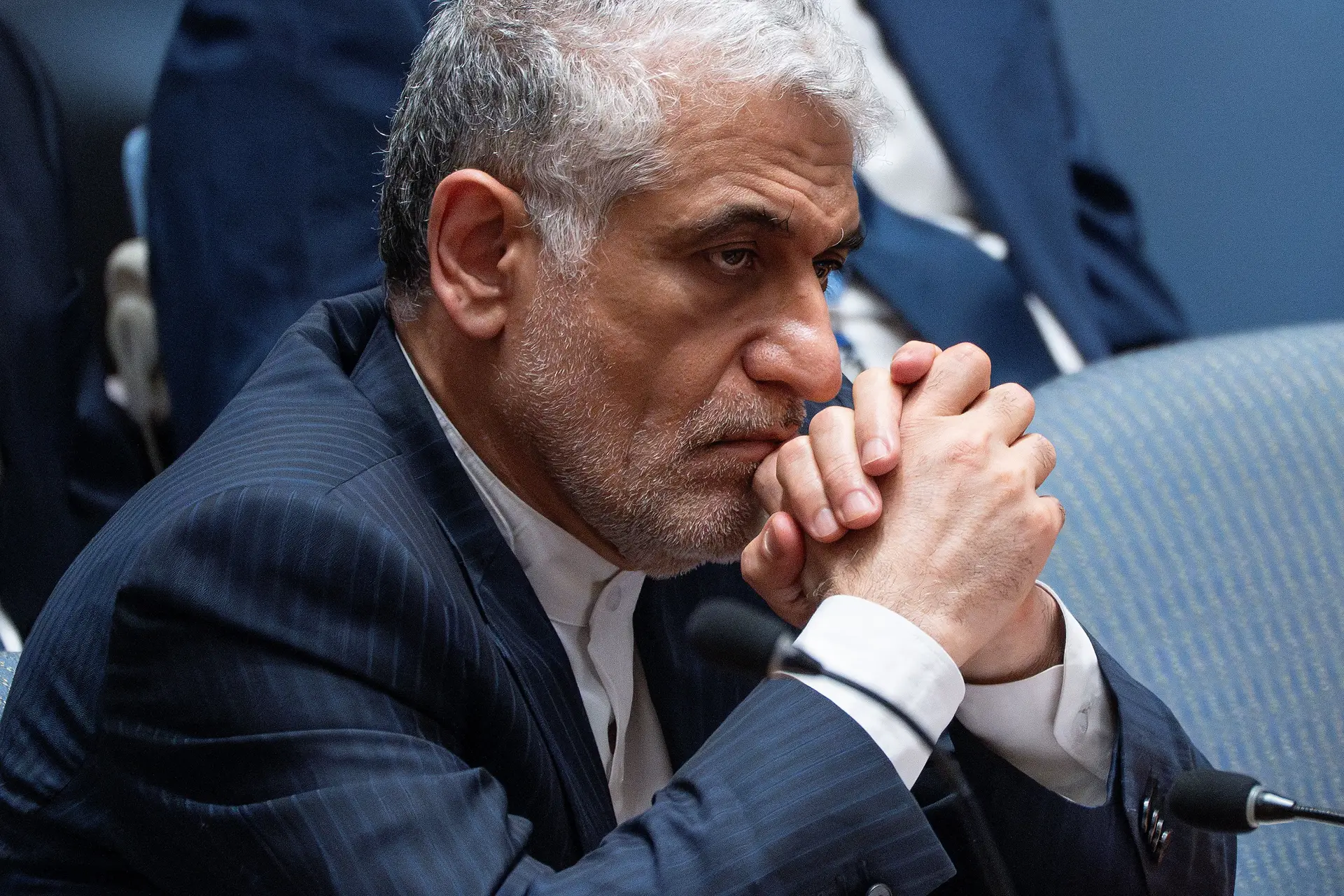 Irão vai decidir “o momento e a escala da resposta proporcional” aos ...