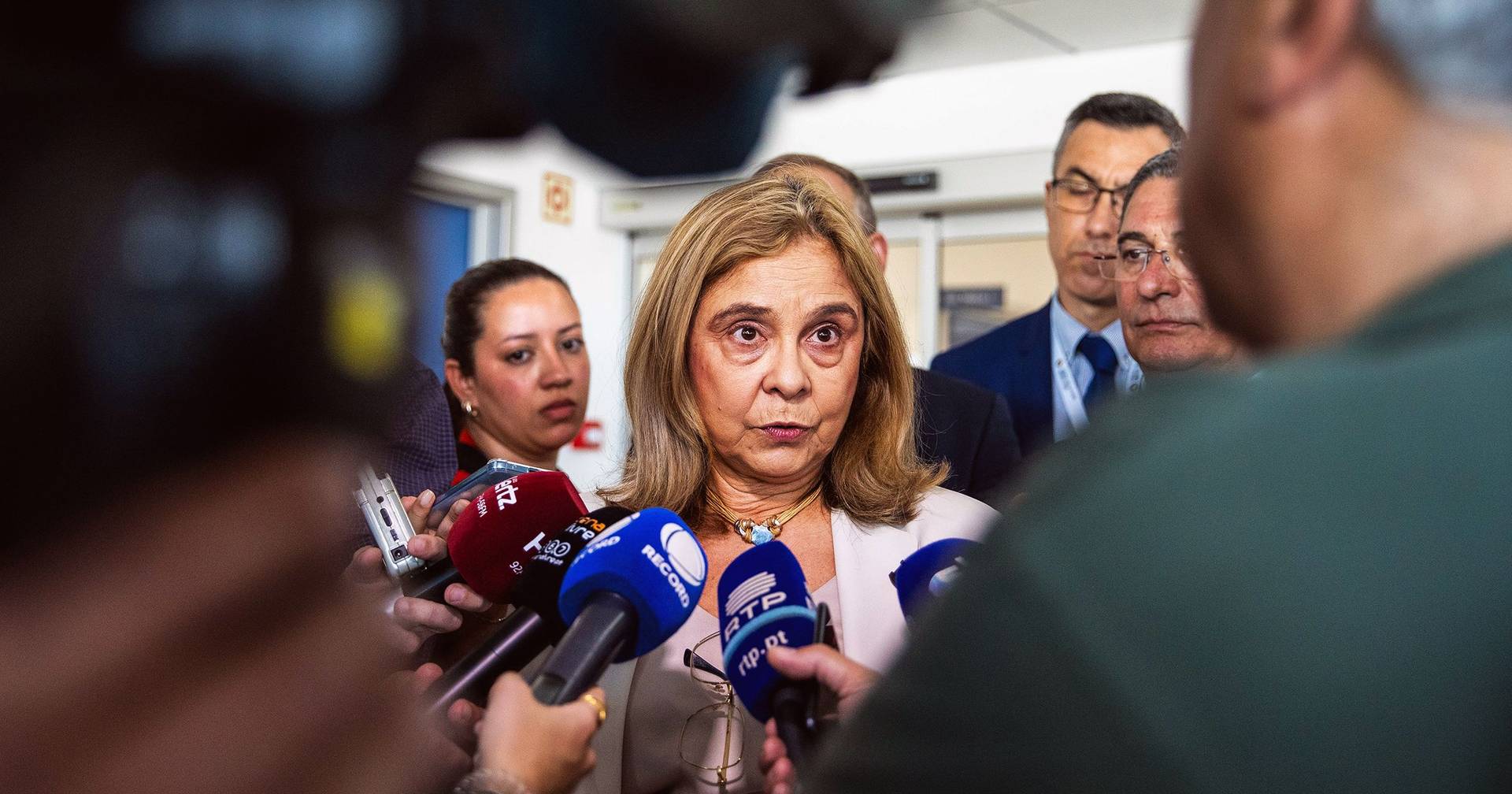 Inimigo Público: Ministra da Saúde só se demite se houver nexo de ...