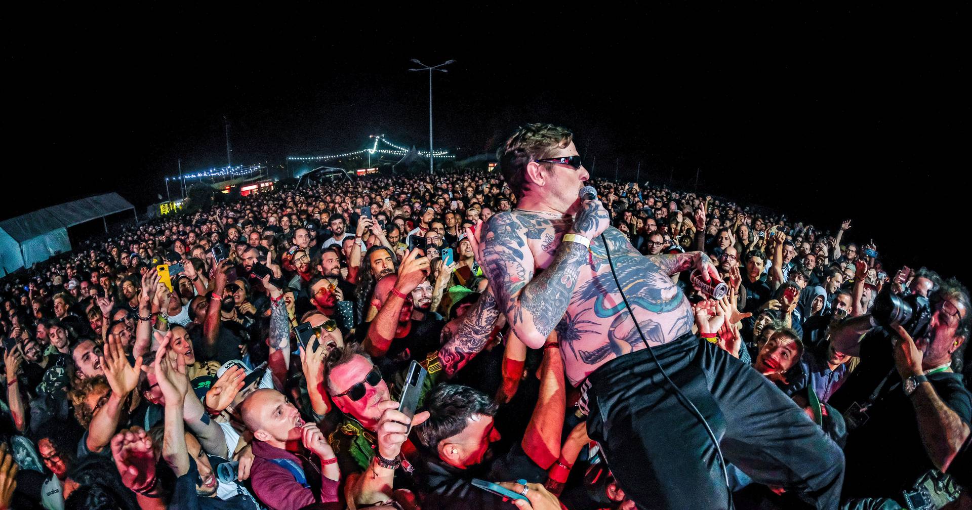 Guia essencial do SonicBlast, a Meca do rock pesado: tudo o que precisa ...