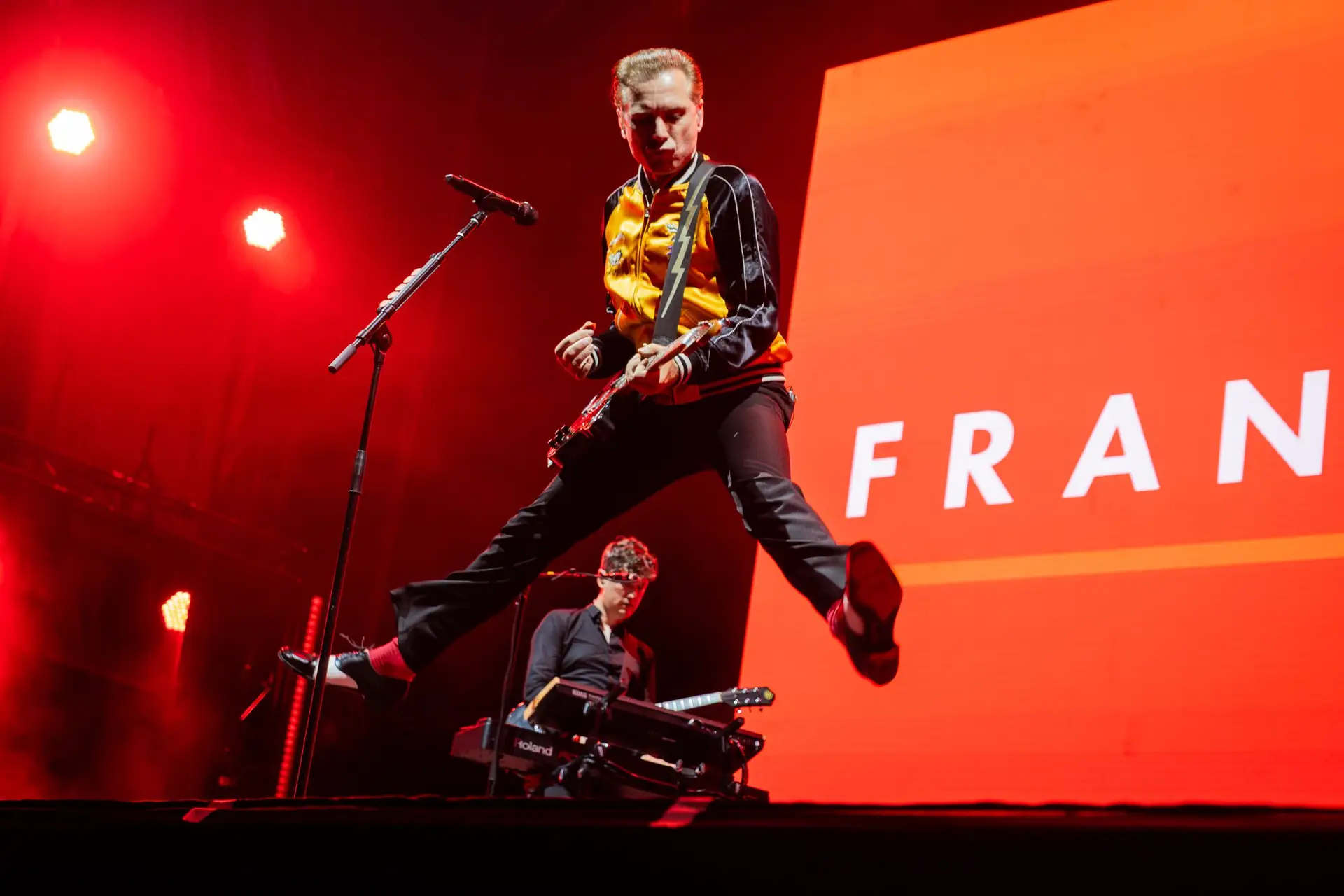 Os Franz Ferdinand contra o tempo no Vodafone Paredes de Coura: um ...