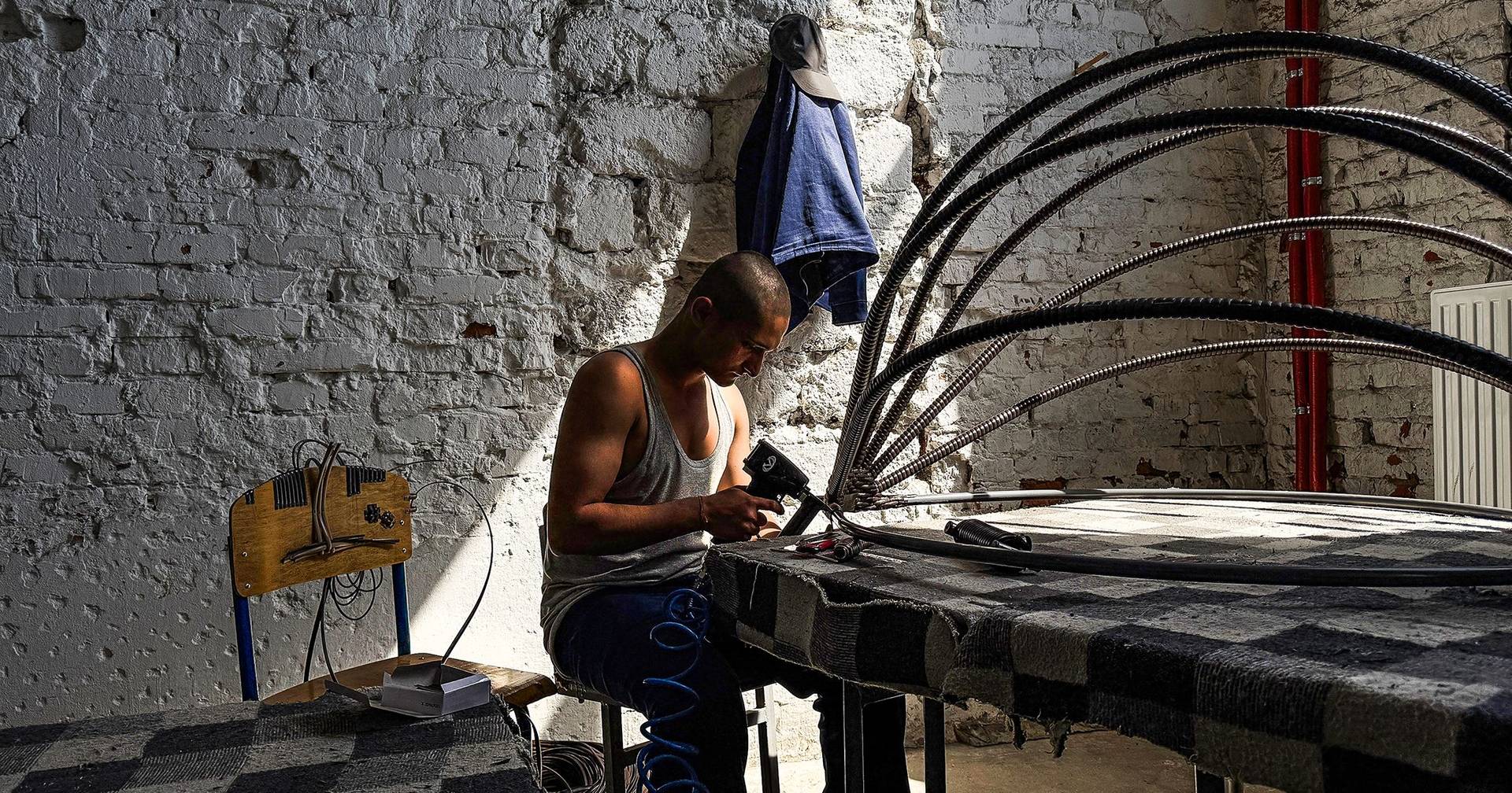 Reportagem com detidos russos numa prisão da Ucrânia: “Pedi ajuda, disseram-me para rastejar ...