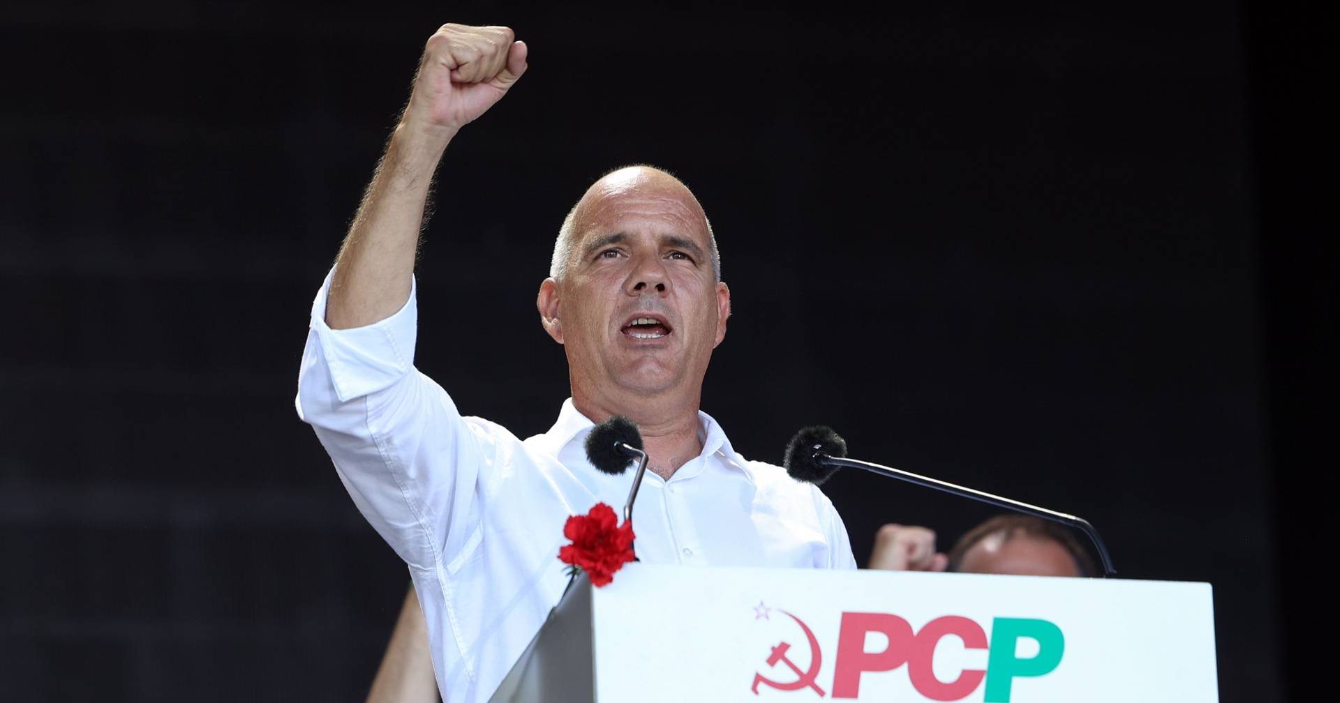 Paulo Raimundo crítica PS “às cotoveladas” com o Chega para ver “quem é ...