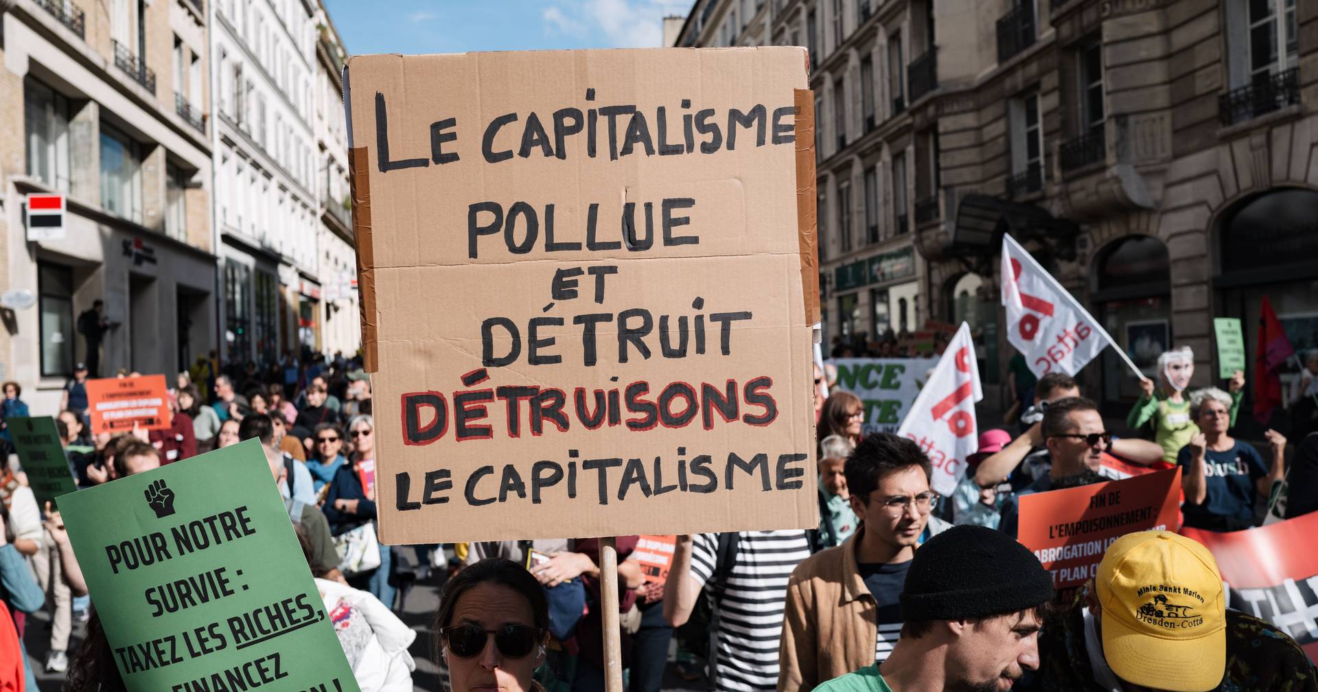 “Chamam-lhe liberdade, mas só podemos escolher entre empregos precários ...