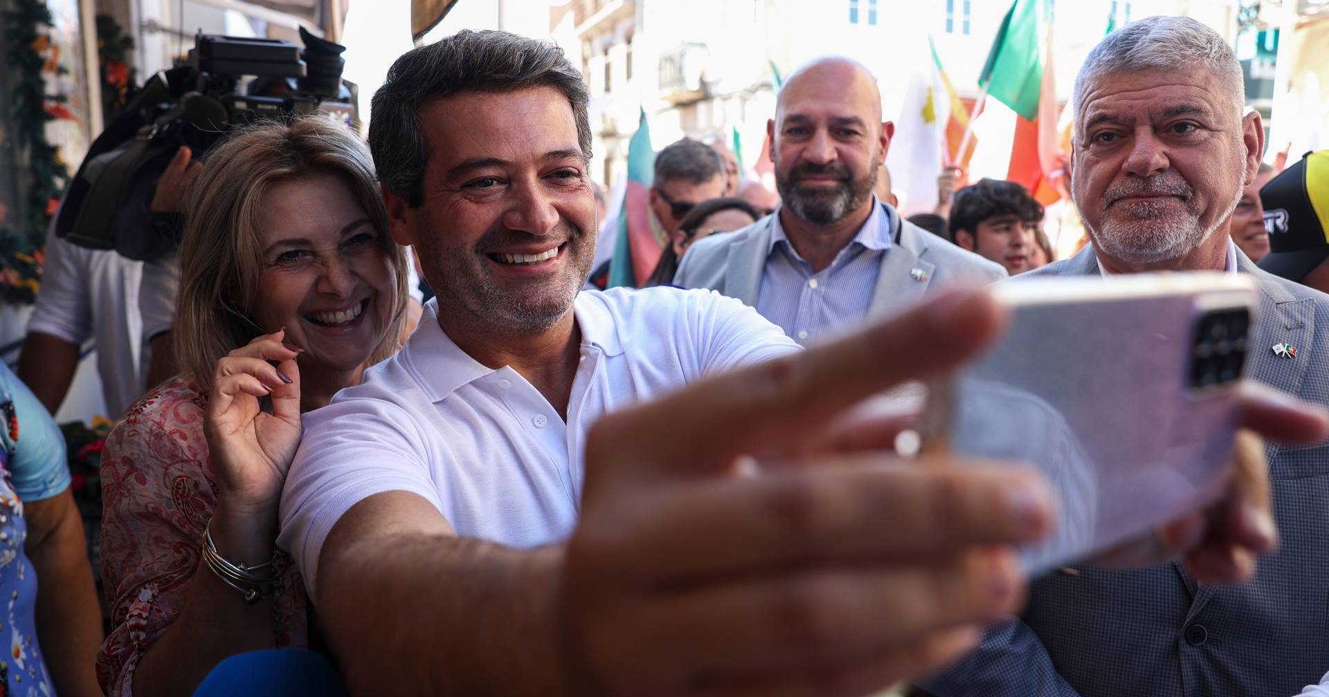 Campanha, dia 7: PS não queria que Flotilha fosse tema, mas foi. Montenegro e Carneiro põem meta ...