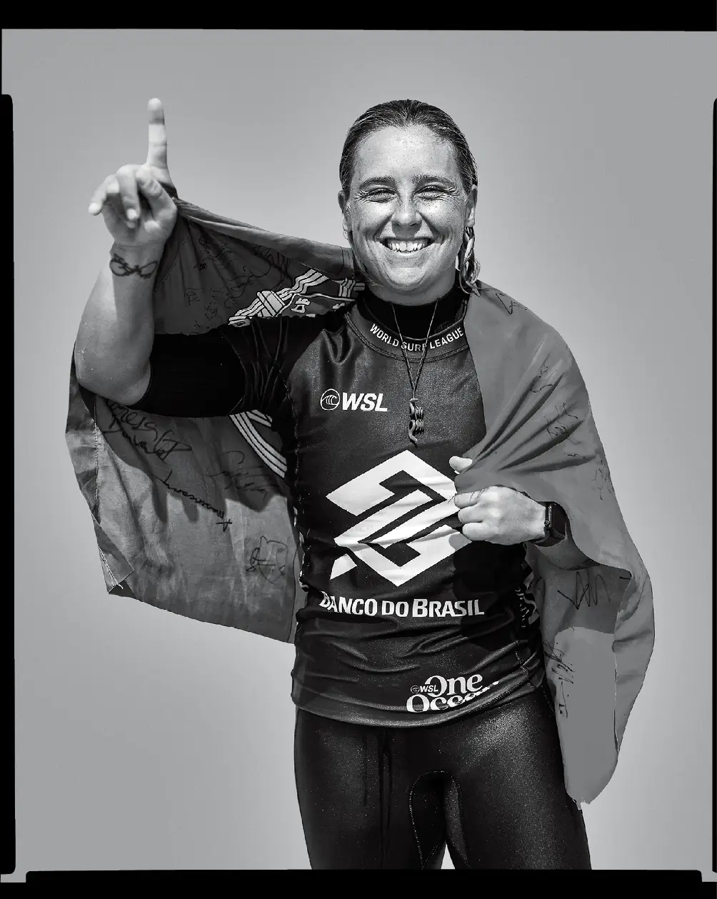 Quem é Yolanda Hopkins, a portuguesa que vai surfar com as melhores do ...