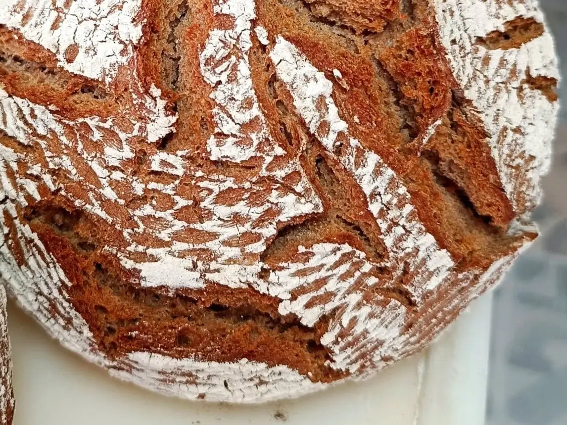 Broa de centeio produzida em Queluz vence Concurso Nacional de Pão ...