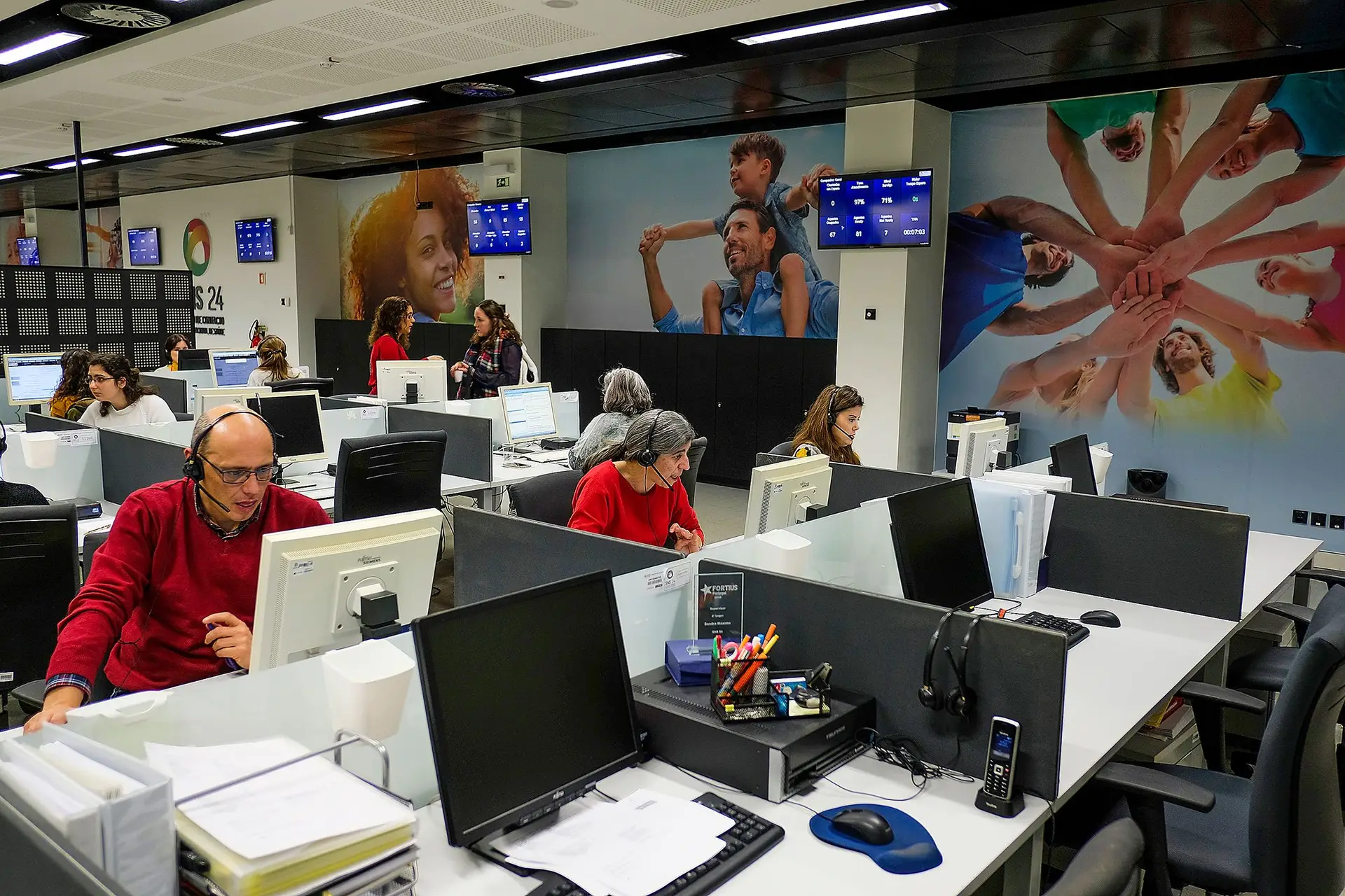 Governo coloca Linha SNS24 atualmente gerida pela Altice a concurso ...