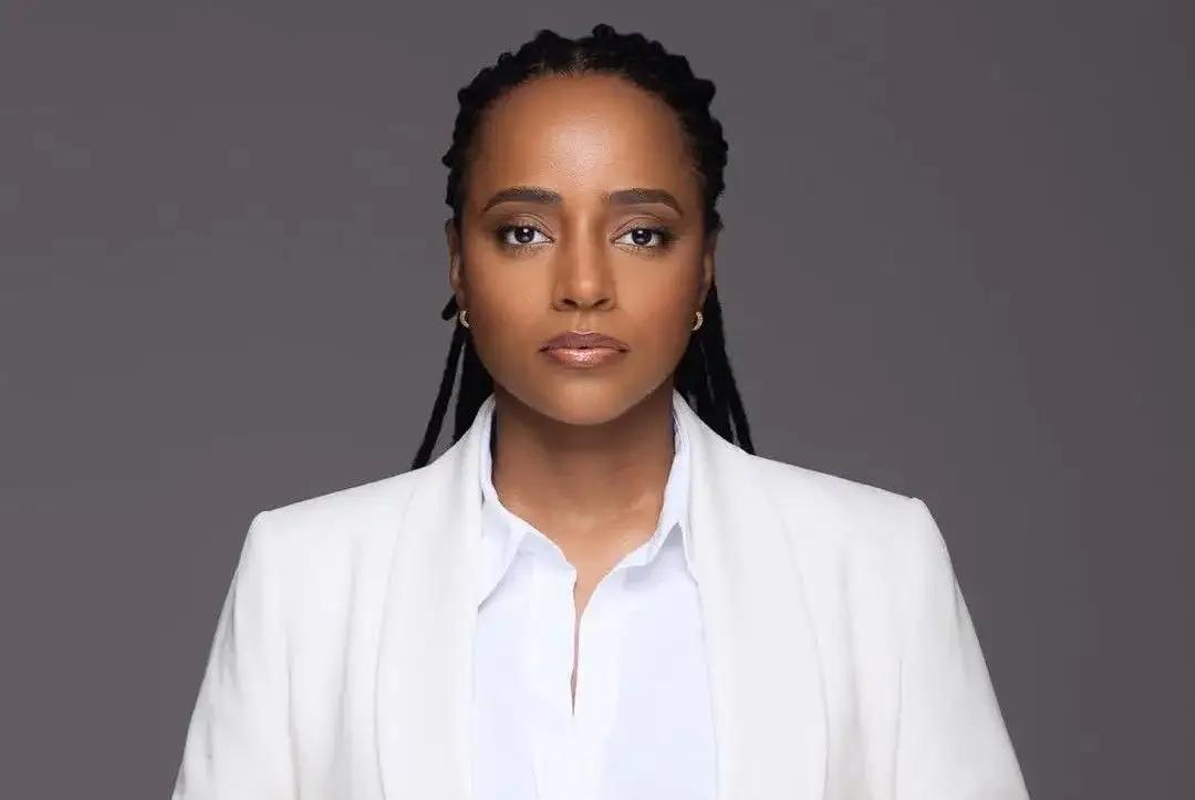 Formada em Ciência Política, rainha do rap em Angola: quem é Eva ...